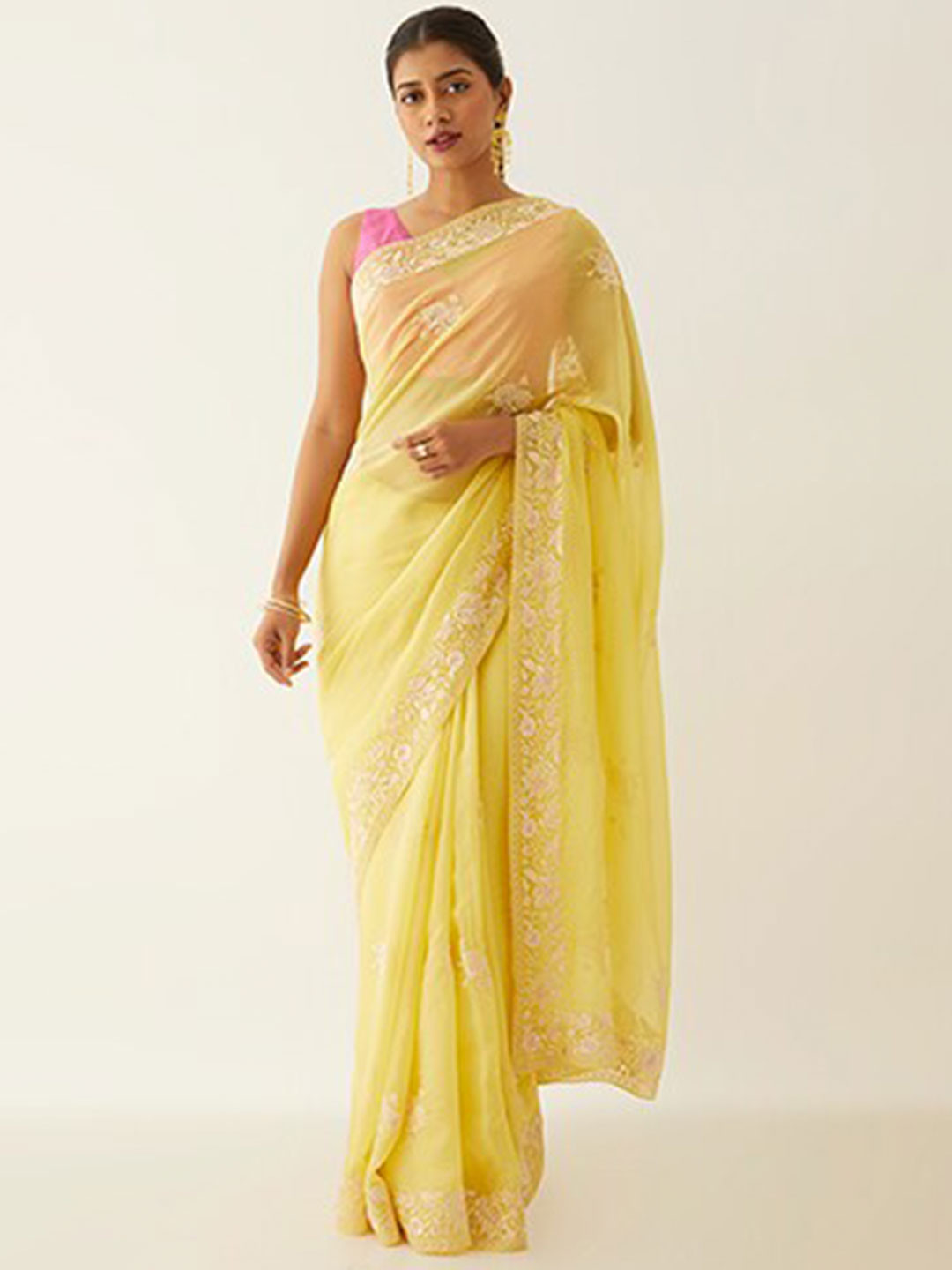 Buy Taneira Floral Embroidered Saree - Sarees for Women 23637564 | Myntra