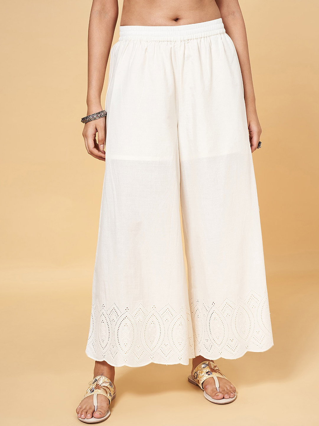 Buy RANGMANCH BY PANTALOONS Women Floral Hem Design Flared Palazzos ...