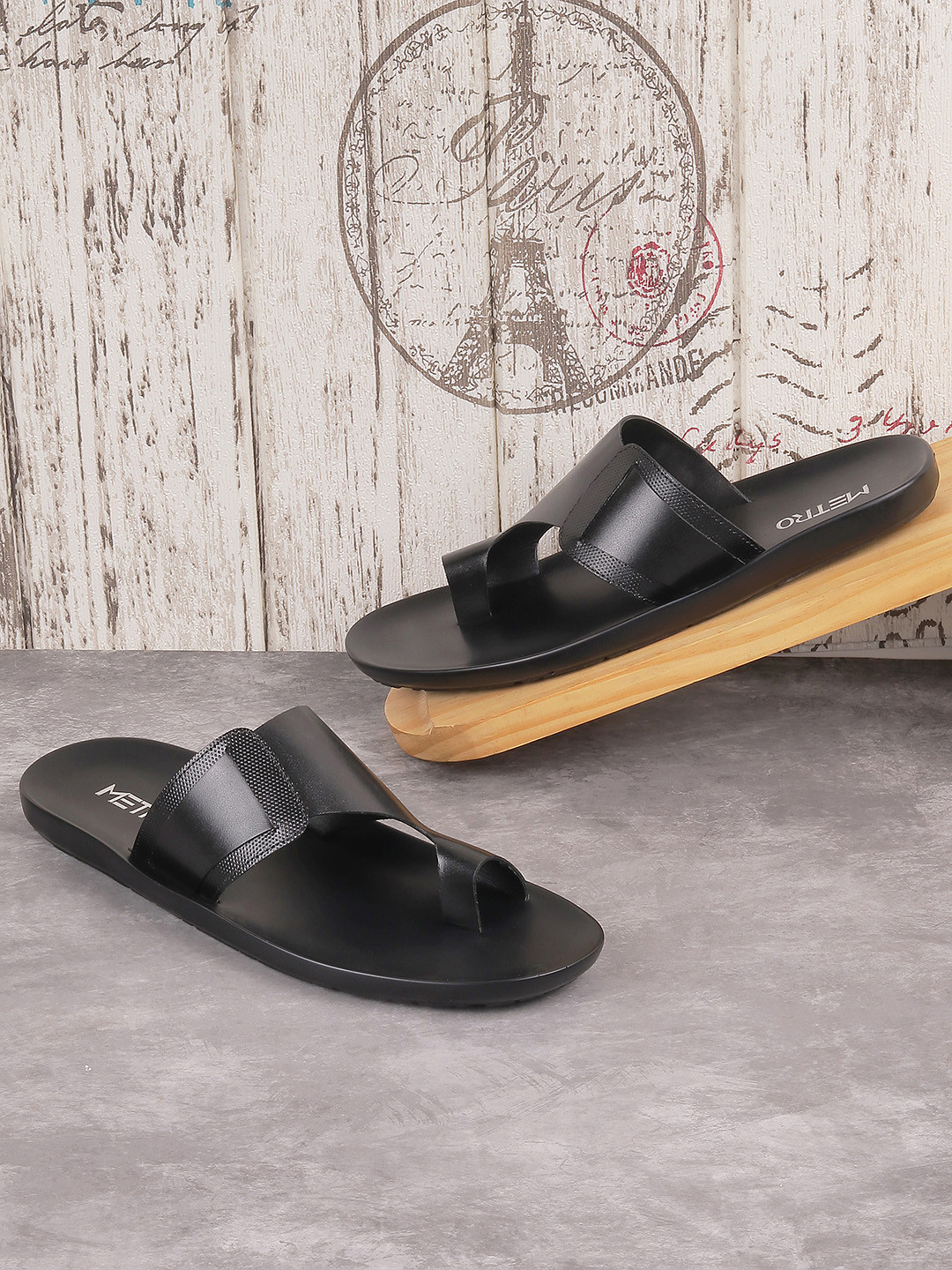 Buy Metro Men Textured One Toe Comfort Sandals - Sandals for Men ...