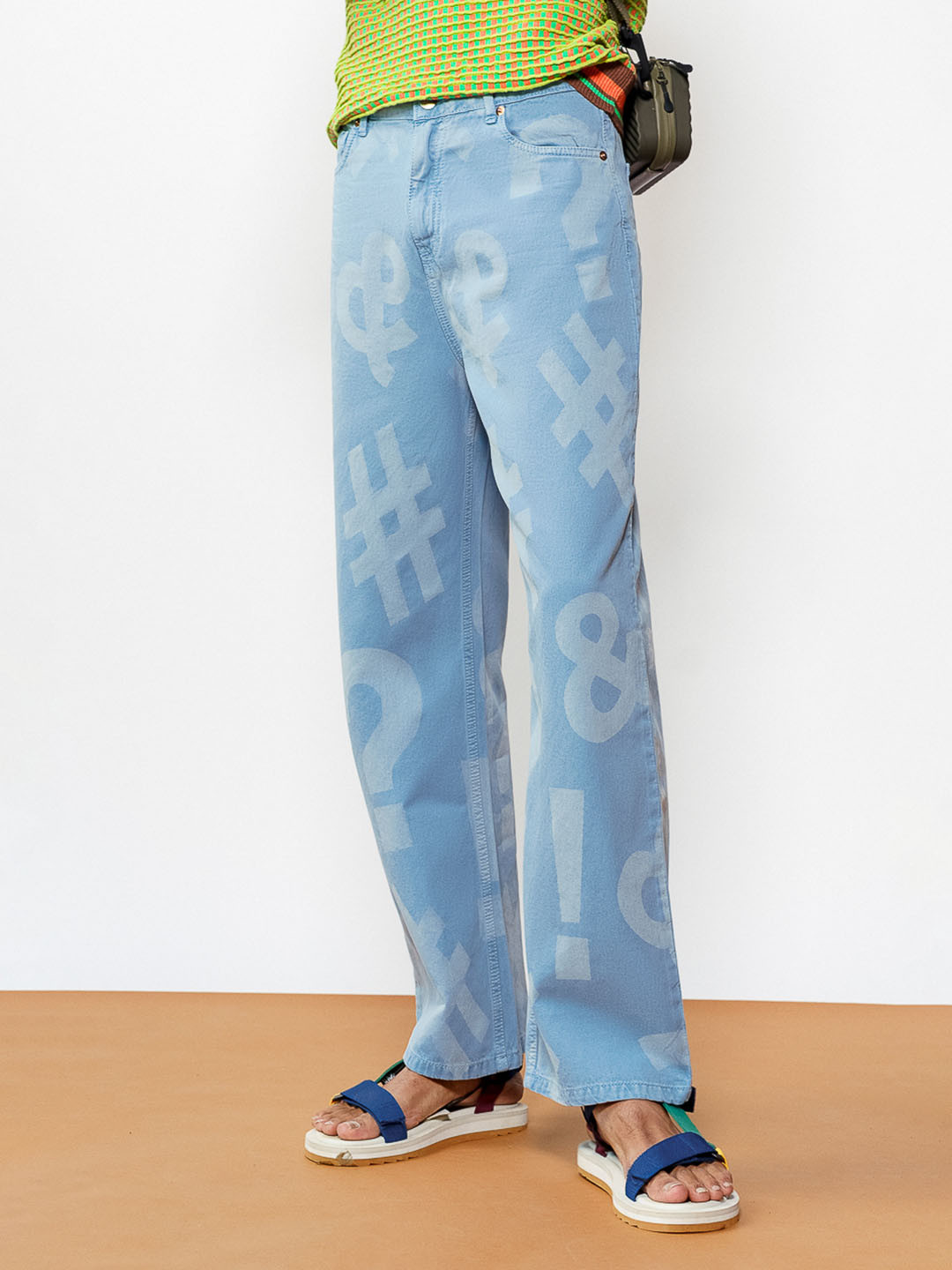 Buy FREAKINS Men Blue Straight Fit High Rise Clean Look Printed Pure ...