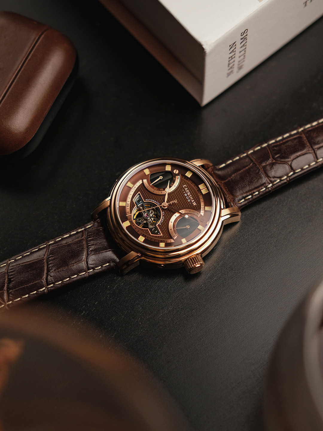 Buy EARNSHAW Men Dial & Leather Analogue Multi Function Automatic ...