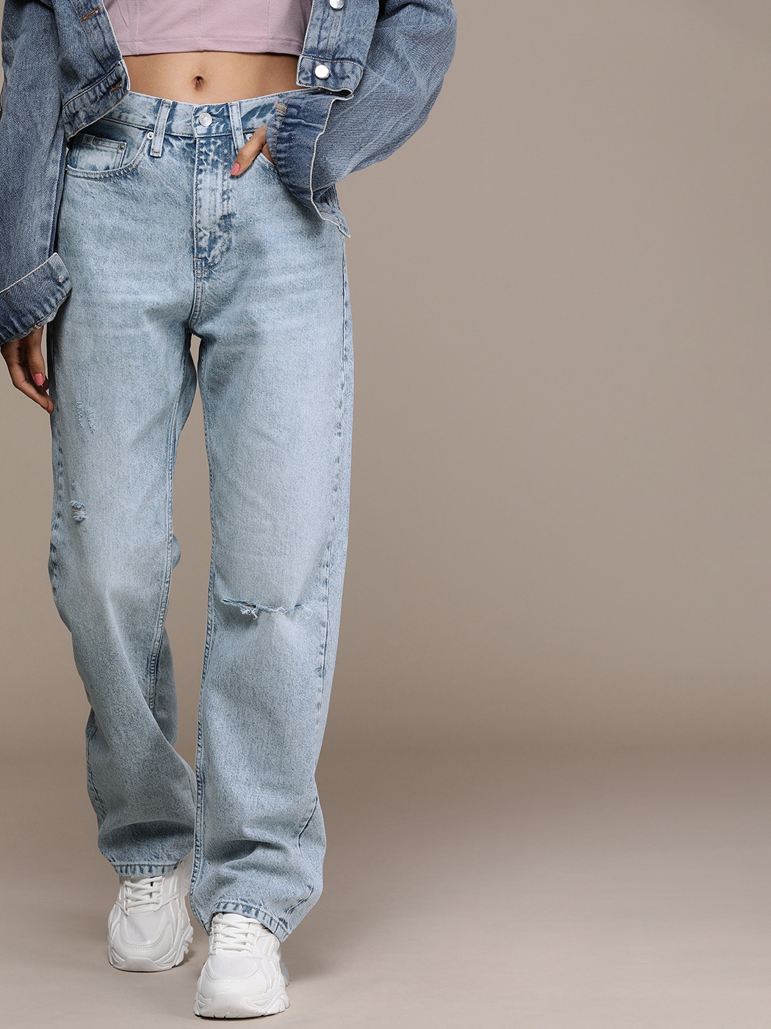 Buy Calvin Klein Jeans Women Straight Fit High Rise Mildly Distressed ...