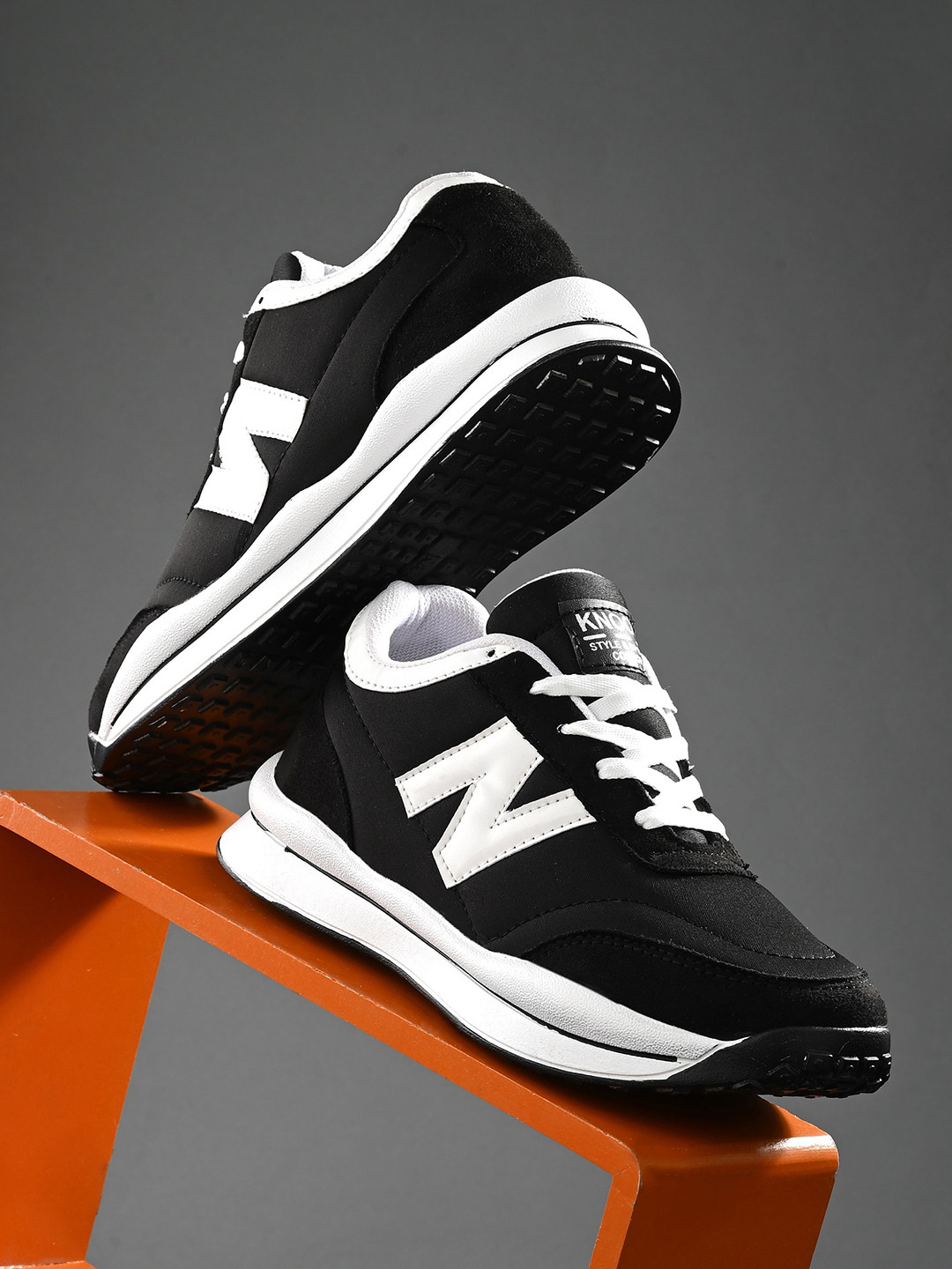 Buy Knoos Men Striped Lightweight Comfort Insole Canvas Contrast Sole ...