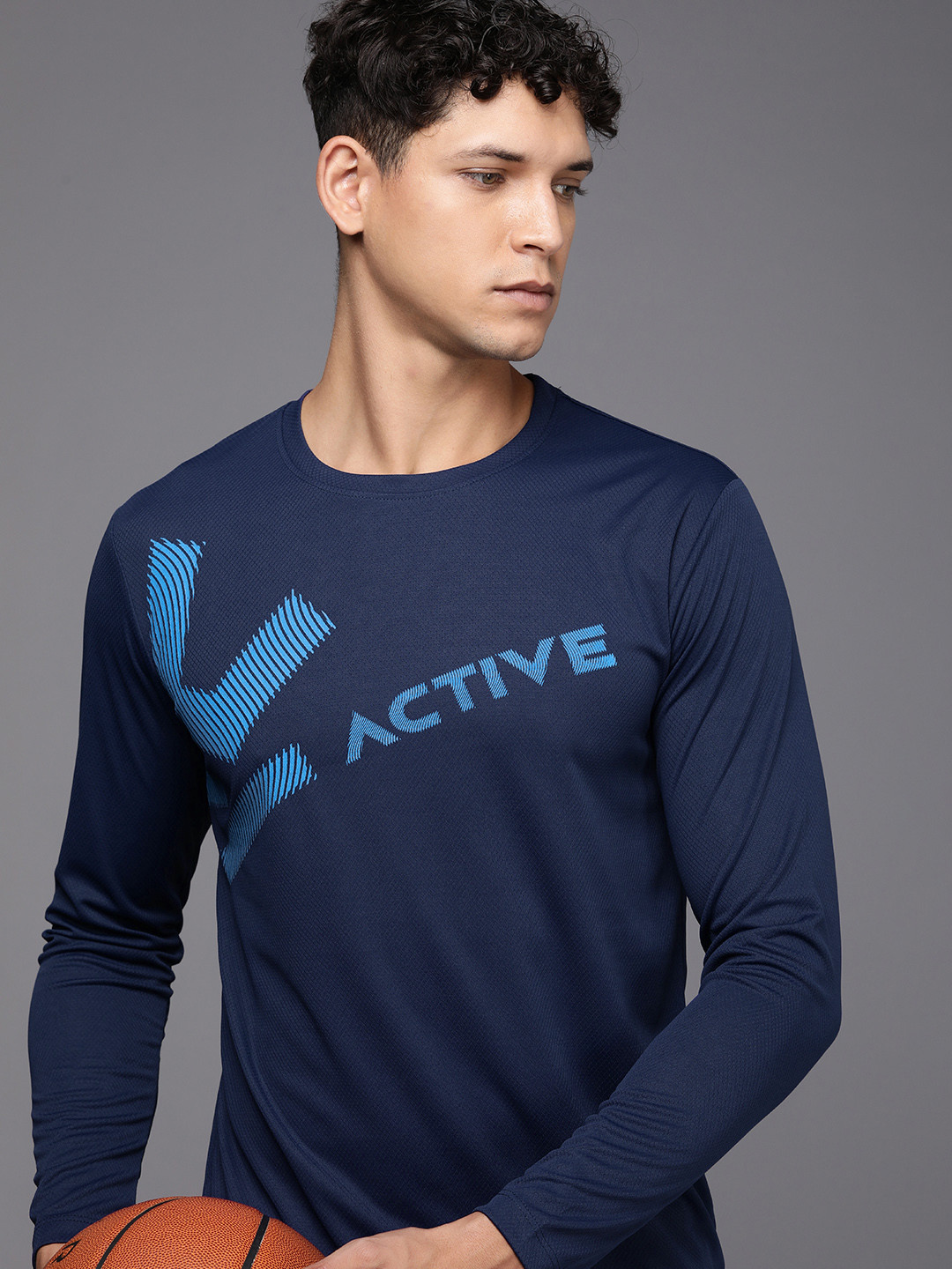 Buy WROGN ACTIVE Brand Logo Printed Dry Pro Slim Fit T Shirt - Tshirts ...