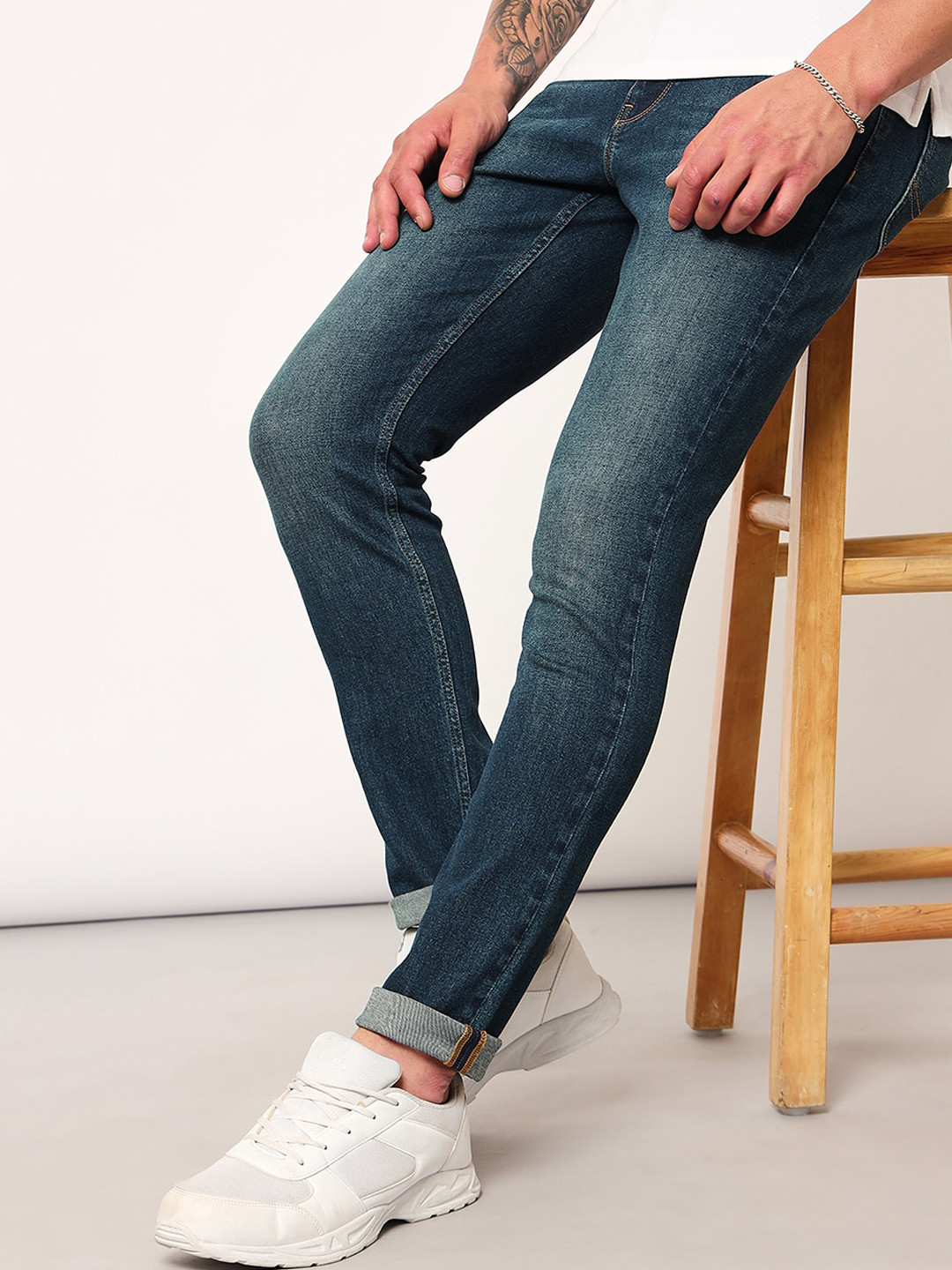 Buy Lee Men Bruce Skinny Fit Mid Rise Clean Look Light Fade Stretchable ...