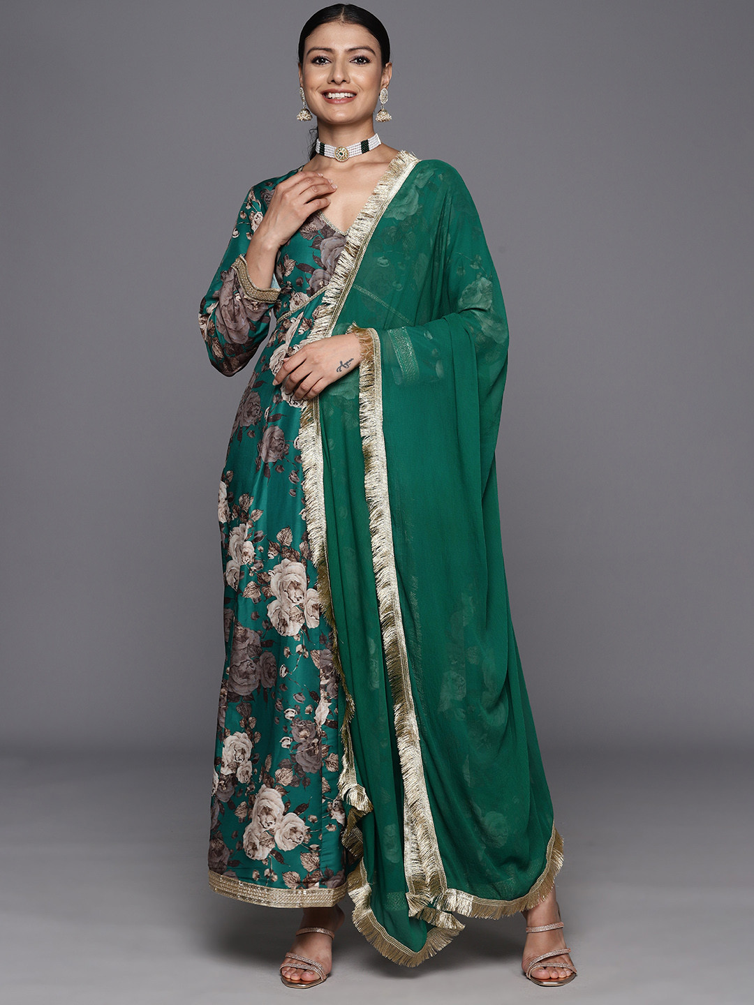 Buy Varanga Women Floral Printed Cotton Anarkali Kurta With Dupatta ...