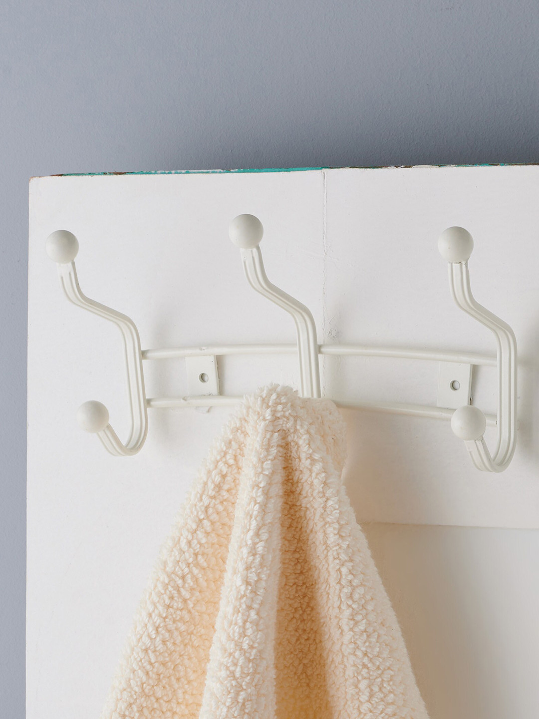 Buy Home Centre Orion Medallion Off White 3 Knob Iron Dual Wall Hooks ...