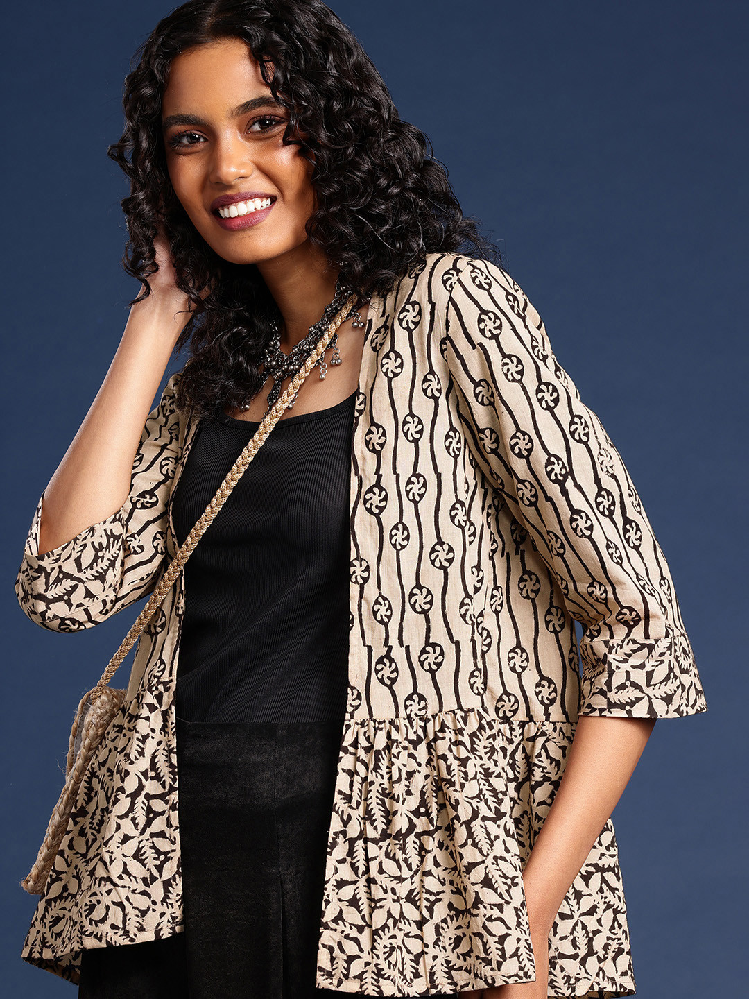 Buy Taavi Printed Pure Cotton Kalamkari Open Front Shrug - Shrug for ...