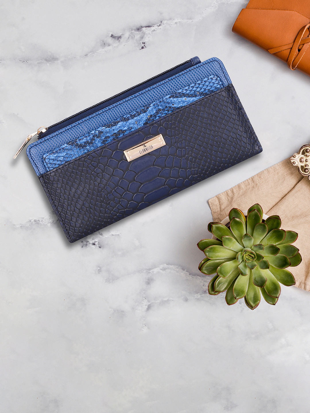 Buy THE CLOWNFISH Prospera Textured Envelope Clutch - Clutches for ...