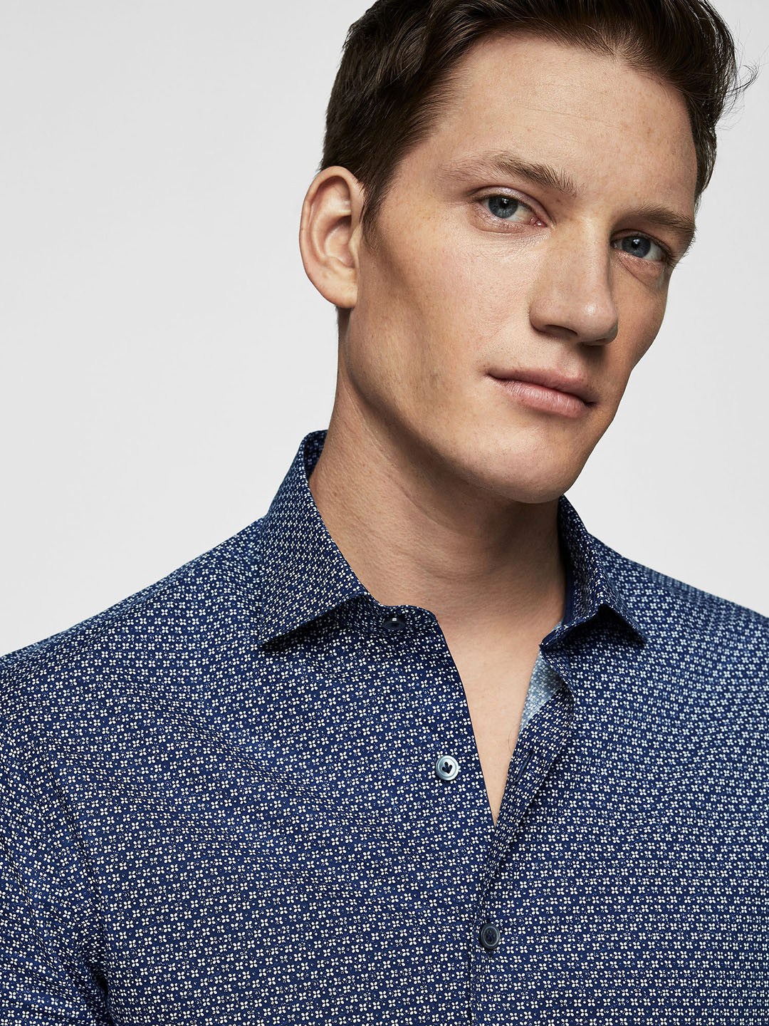 Buy MANGO MAN Navy & White Slim Fit Printed Casual Shirt - Shirts for ...