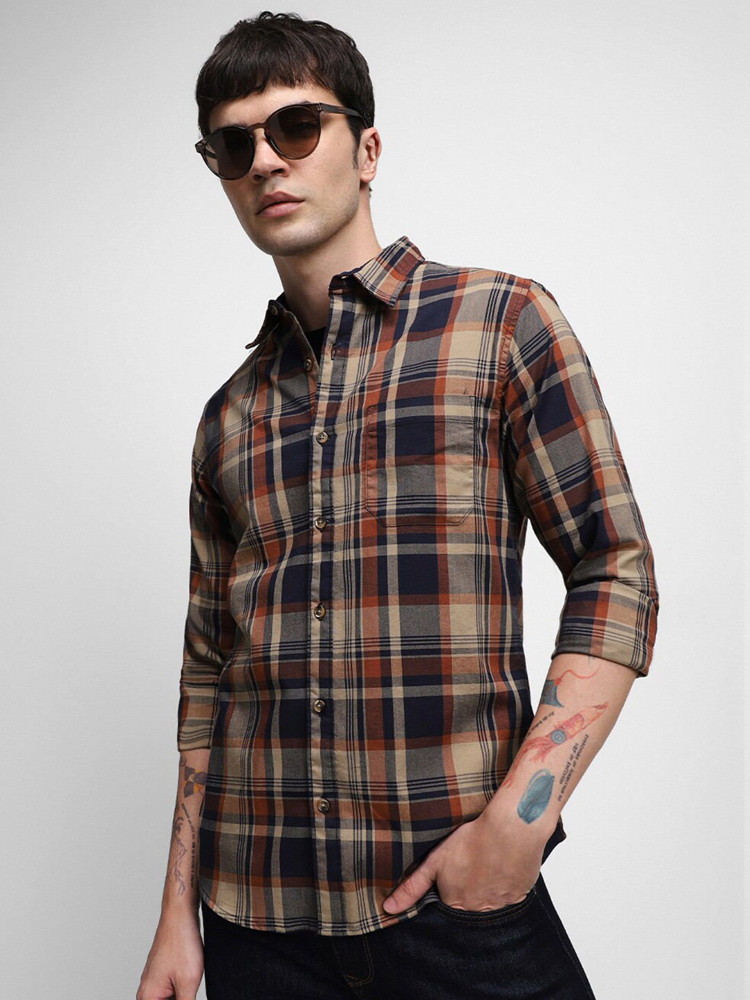 Buy Dennis Lingo Tartan Checked Slim Fit Pure Cotton Casual Shirt ...