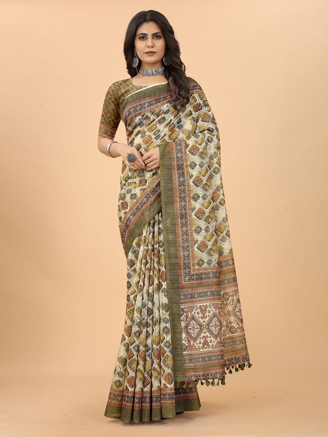 Buy Kiwie Geometric Printed Linen Blend Saree - Sarees for Women ... Buy Kiwie Geometric Printed Linen Blend Saree - Sarees for Women ...