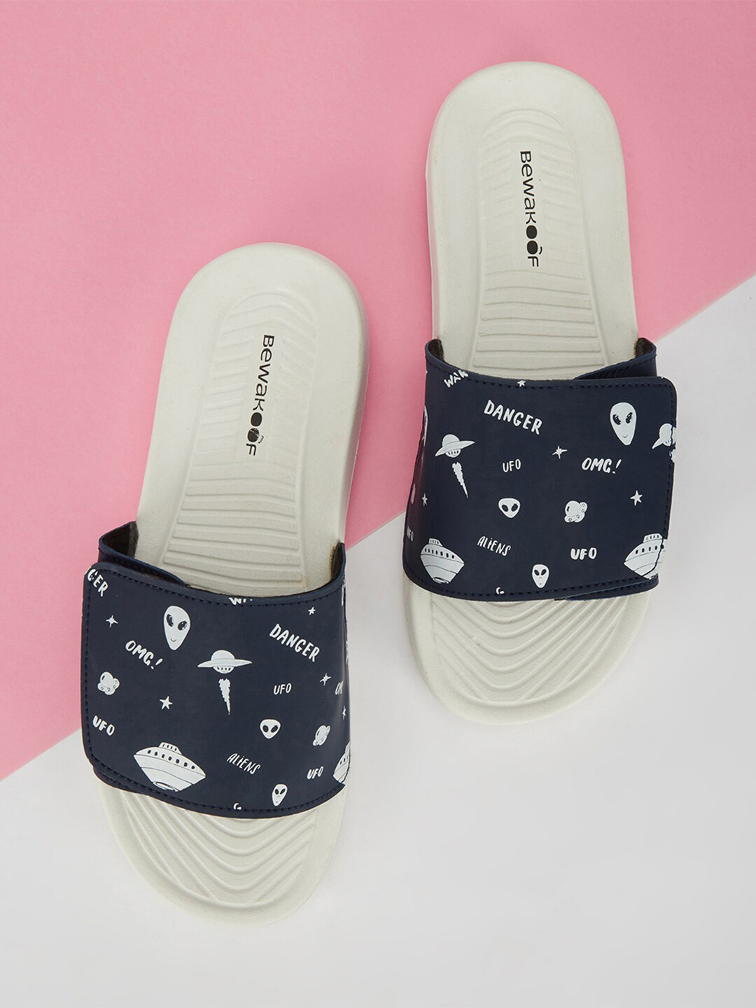 Buy Bewakoof Men White & Black Alien Printed Rubber Sliders - Flip ...