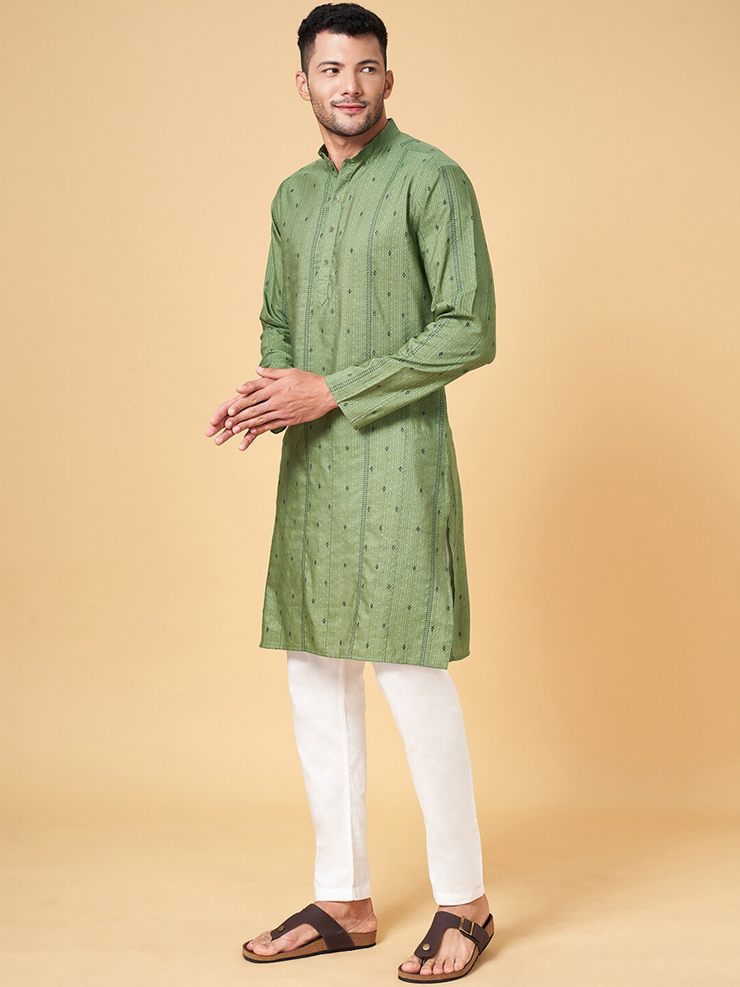 Buy Indus Route By Pantaloons Geometric Woven Design Straight Kurta ...