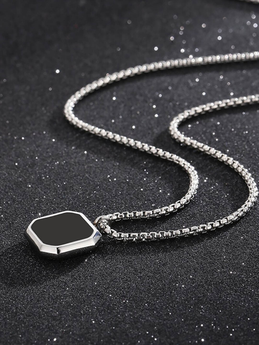 Buy SALTY Midnight Charisma Stainless Steel Neck Chain Pendant For Men ...