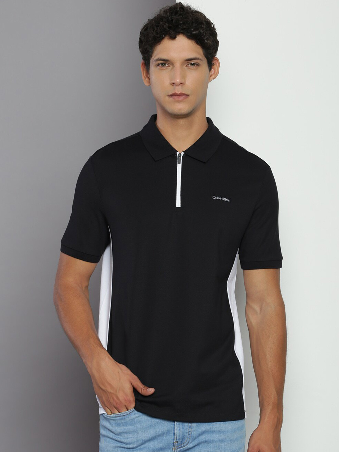 Buy Calvin Klein Jeans Colourblocked Polo Collar Cotton Regular T Shirt ...