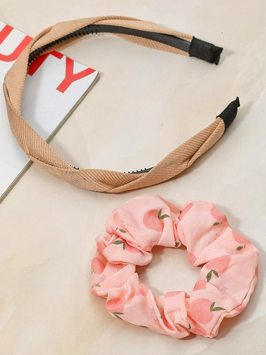 Buy Yellow Bee Girls Set Of 2 Hair Accessory Set - Hair Accessory for ...