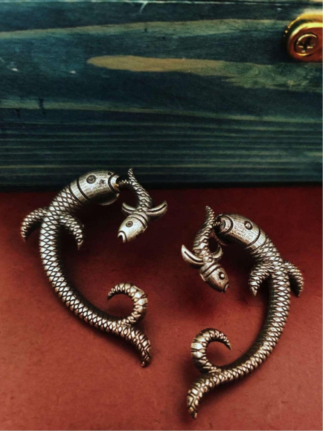 Buy VENI Silver Plated Classic Ear Cuff Earrings - Earrings for Women ...