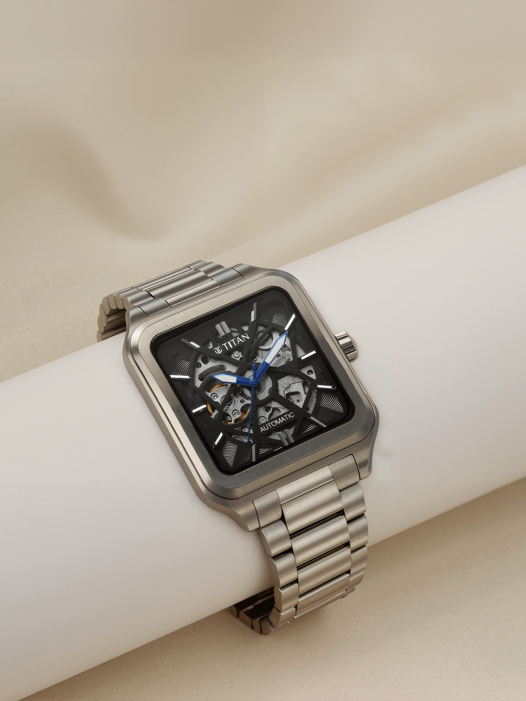 Buy Titan Men Square Analogue Watch 90162QM01 - Watches for Men ...