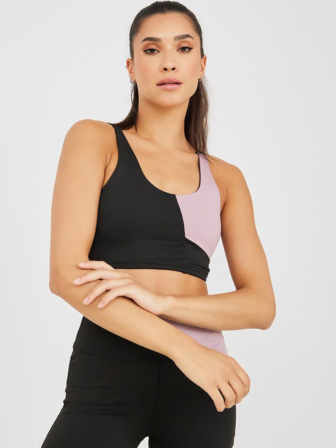 Buy Styli Black & Mauve Colorblocked Bra & Leggings Active Co Ords - Co ...