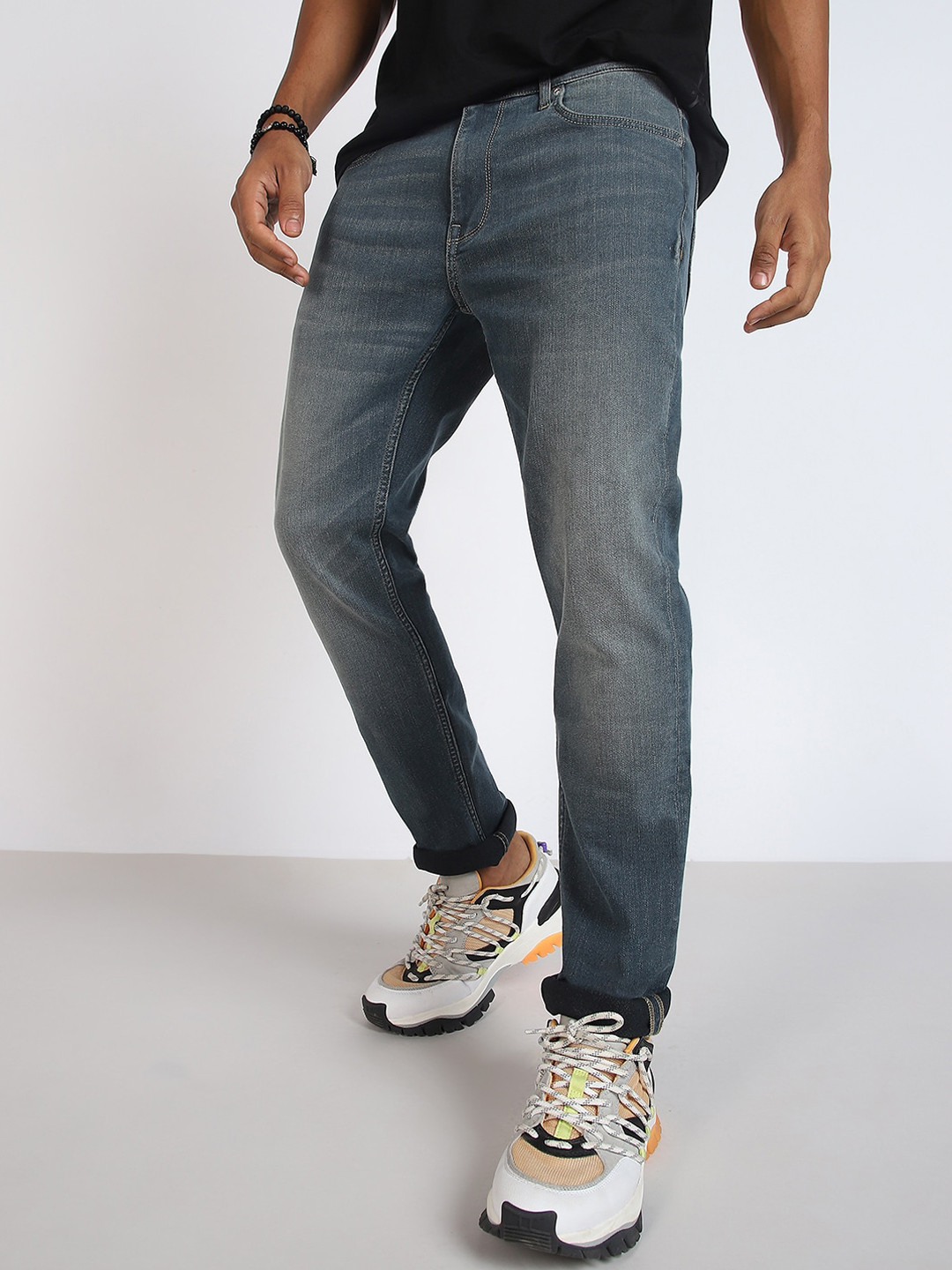 Buy Lee Men Bruce Skinny Fit Light Fade Clean Look Stretchable Jeans ...