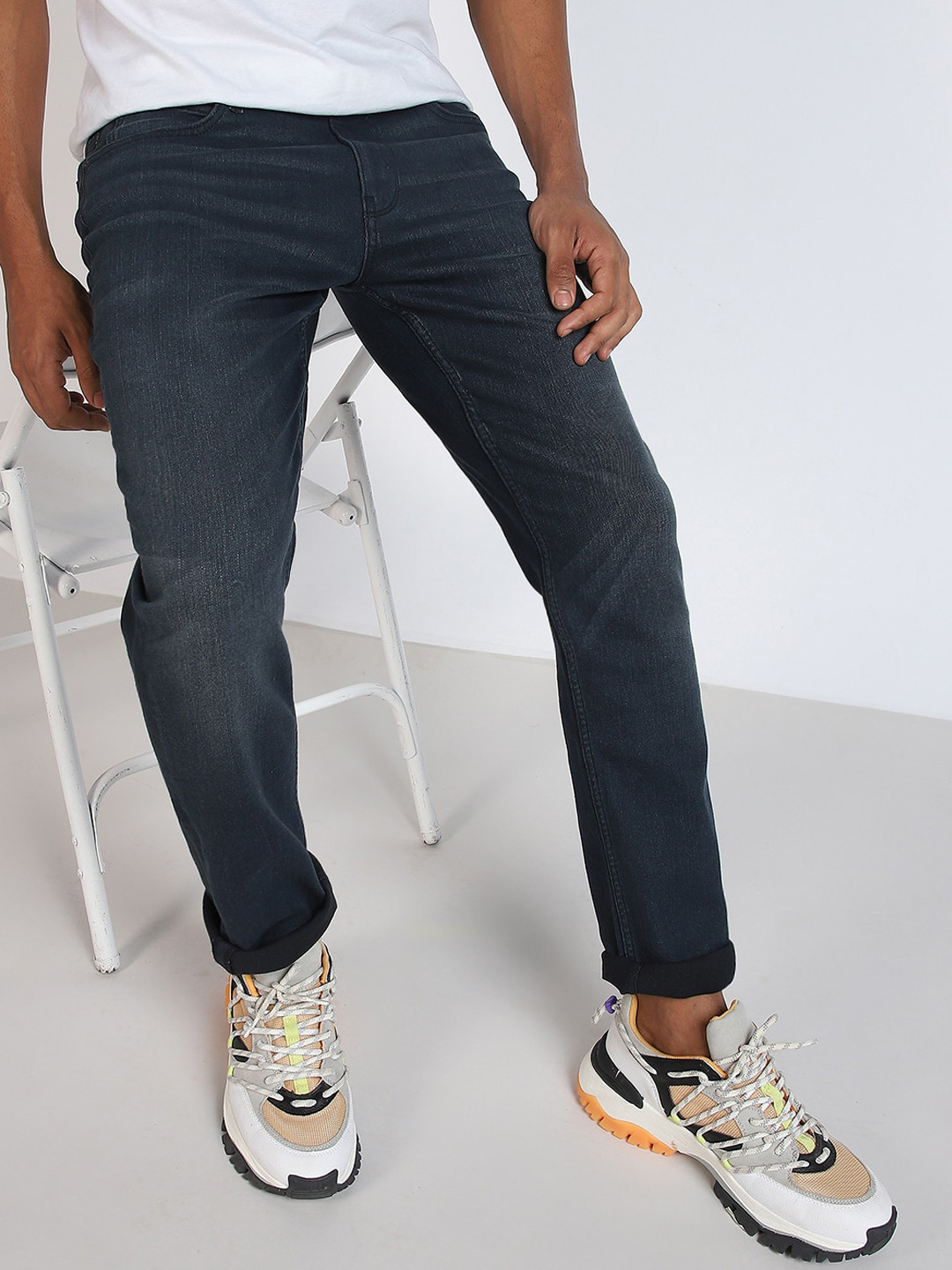 Buy Lee Men Bruce Skinny Fit Light Fade Clean Look Stretchable Jeans ...