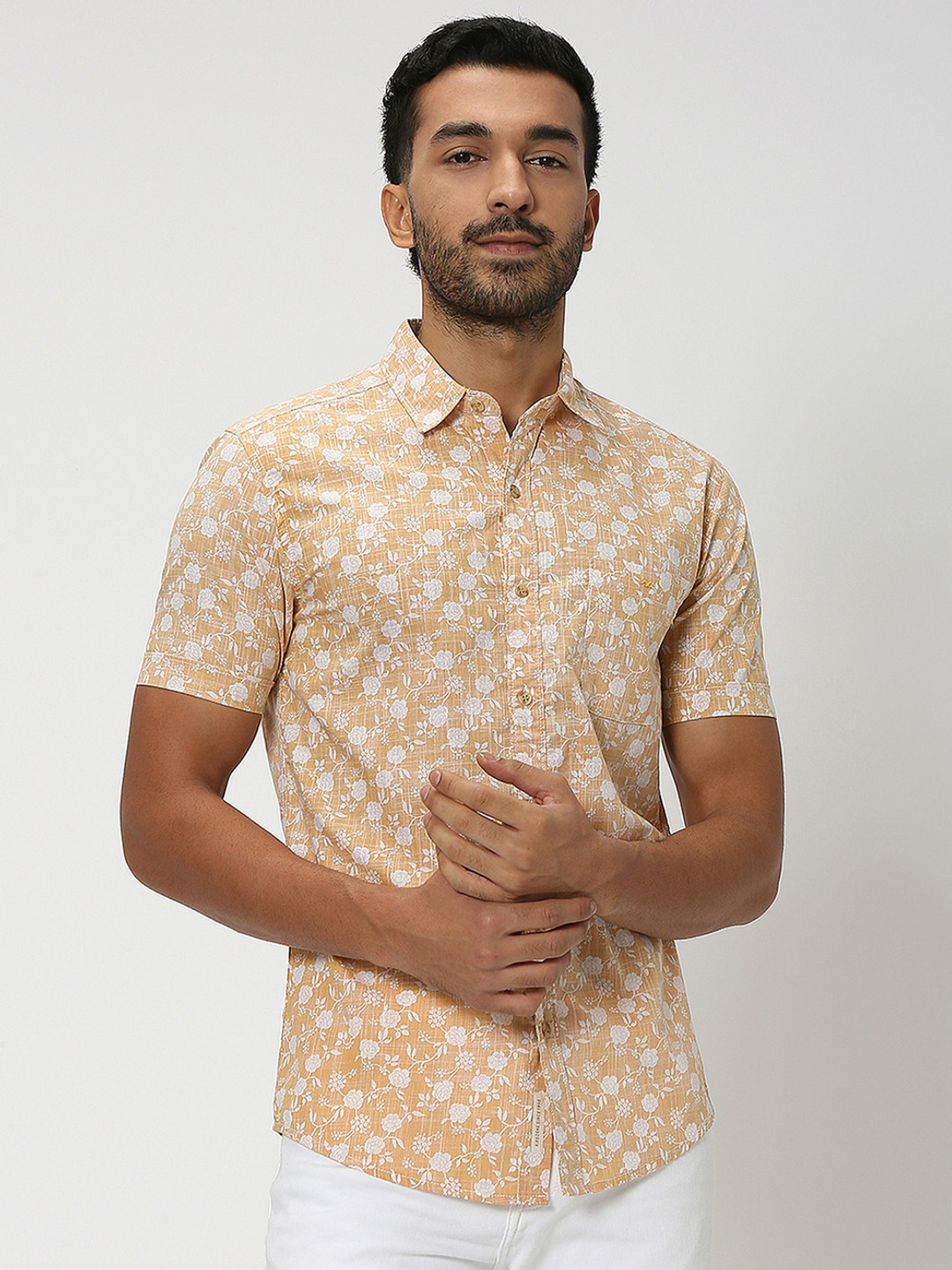 Buy Mufti Slim Fit Floral Printed Pure Cotton Casual Shirt - Shirts for ...