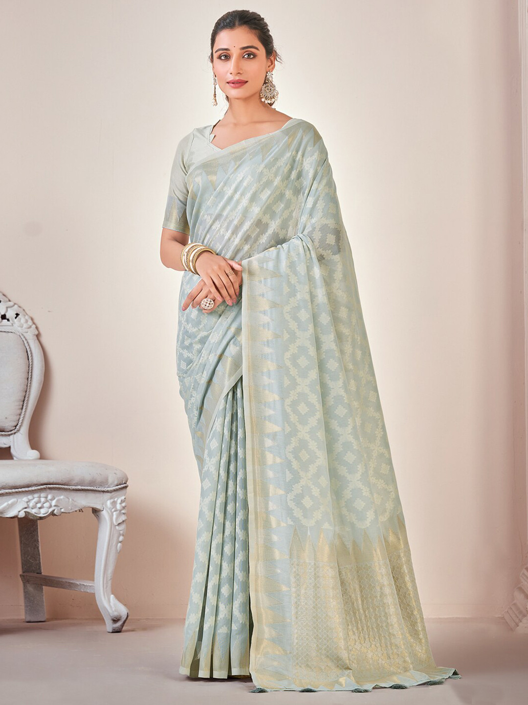 Buy Mitera Grey & Gold Woven Design Zari Banarasi Saree - Sarees for ...