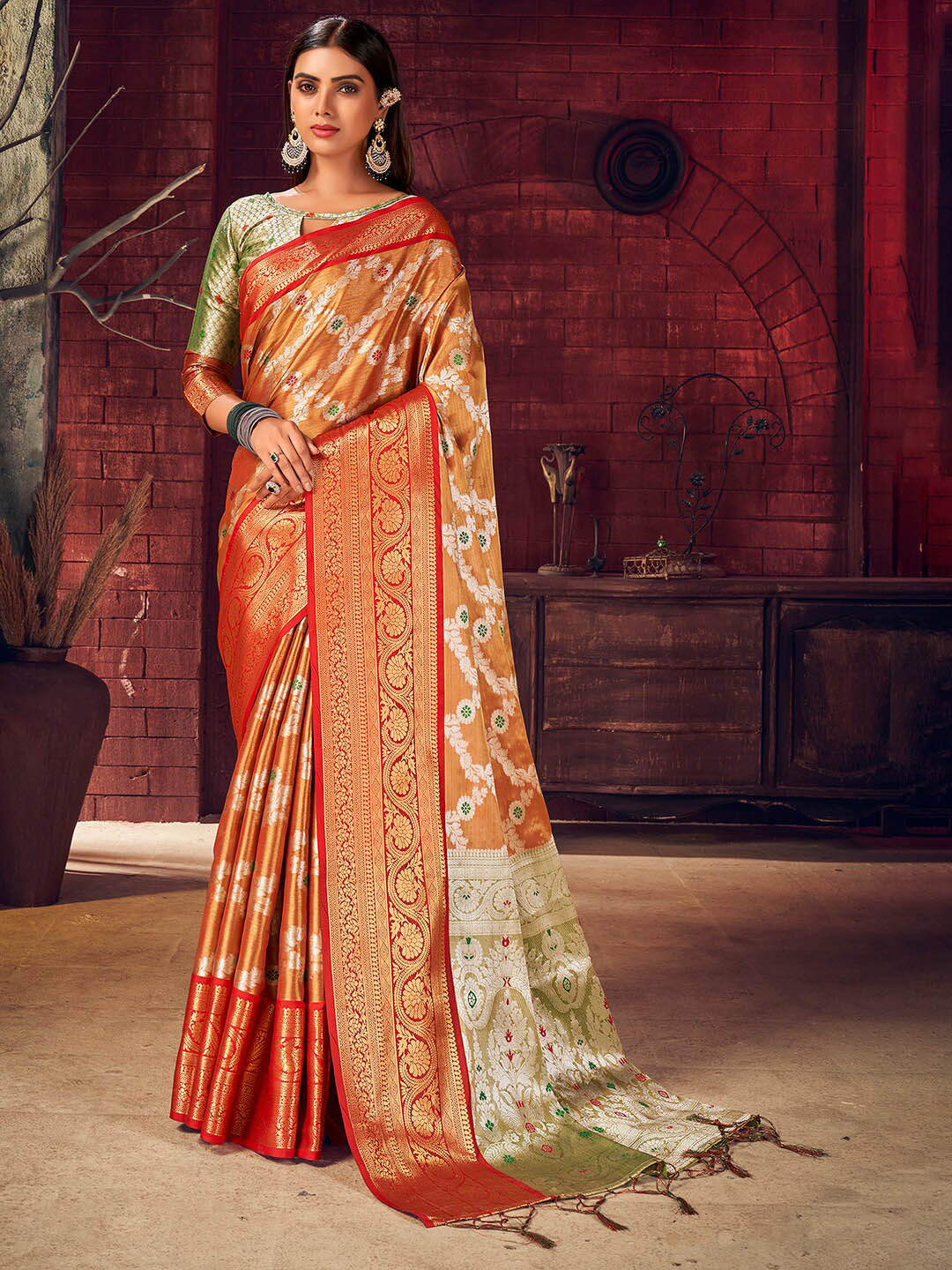 Buy Mitera Ethnic Motif Woven Design Zari Kanjeevaram Saree - Sarees ...