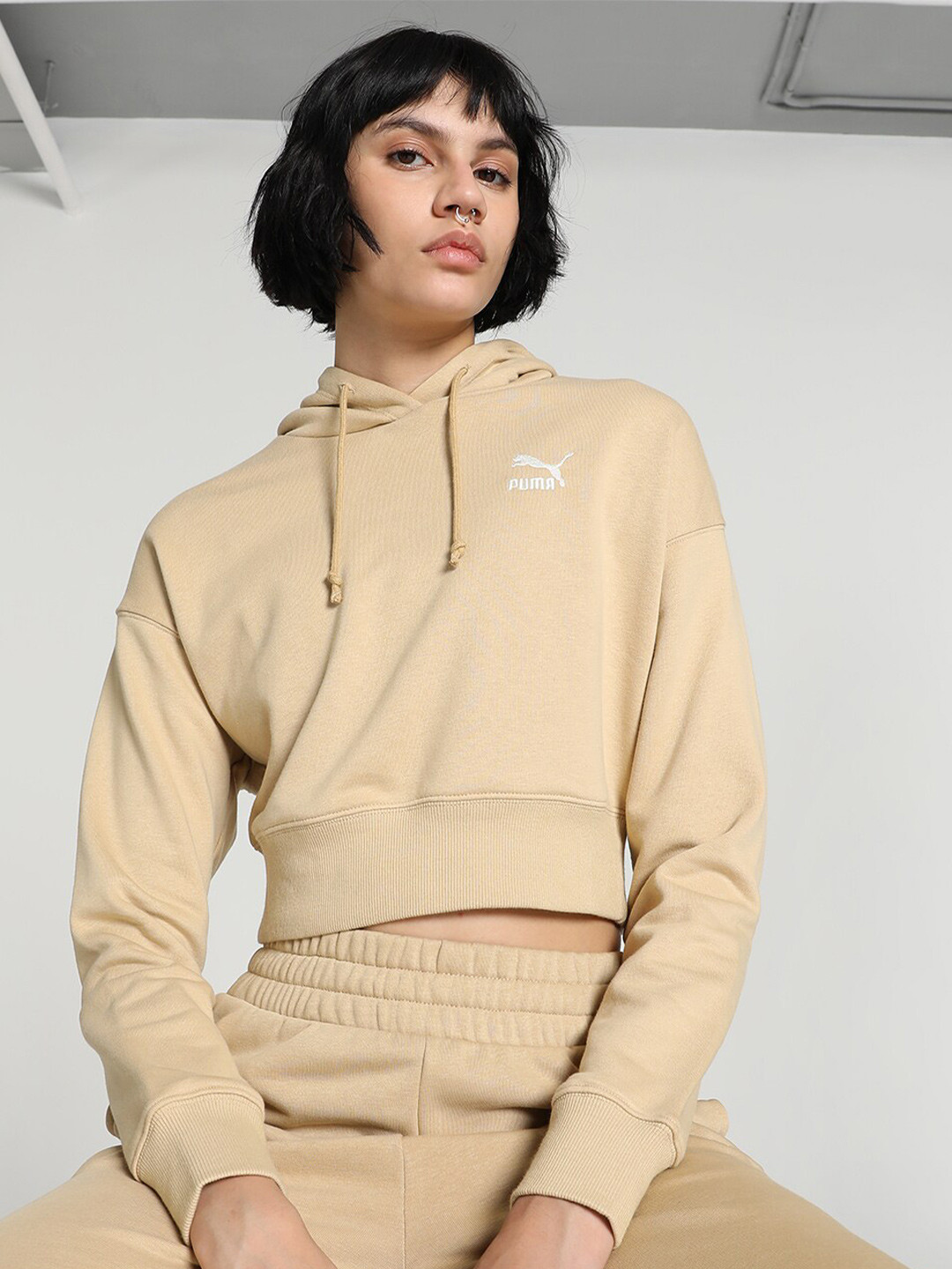 Buy Puma Classics Logo Printed Cotton Cropped Hoodie - Sweatshirts for ...
