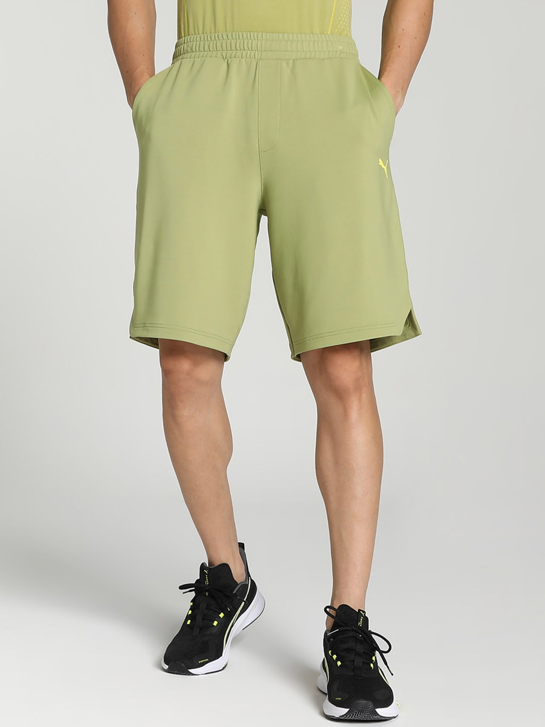 Buy One8 X PUMA Men Training 8" Shorts - Shorts for Men 24257522 | Myntra