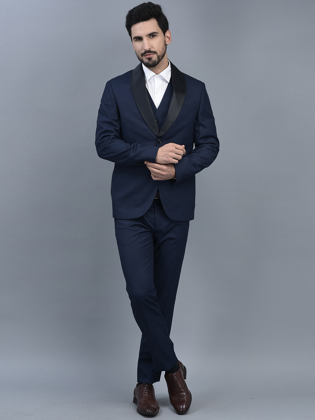 Buy CANOE Single Breasted Tailored Fit Three Piece Formal Suit - Suits ...