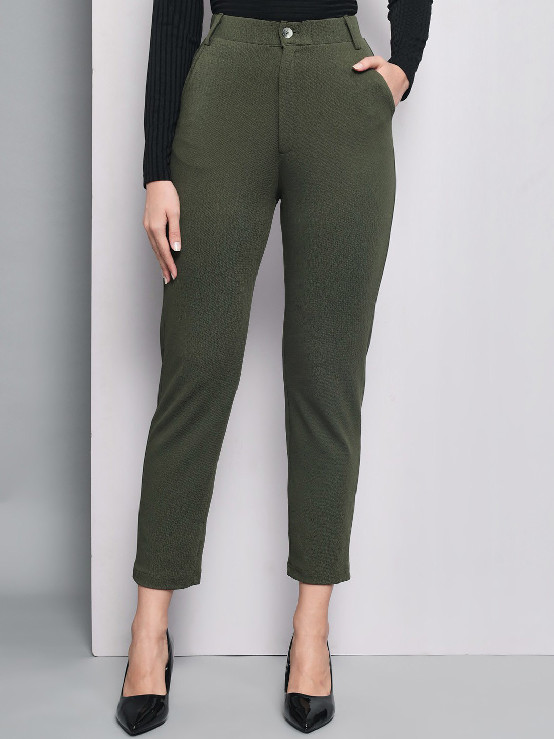 Buy BAESD Women Relaxed Straight Leg Mid Rise Cropped Trousers ...