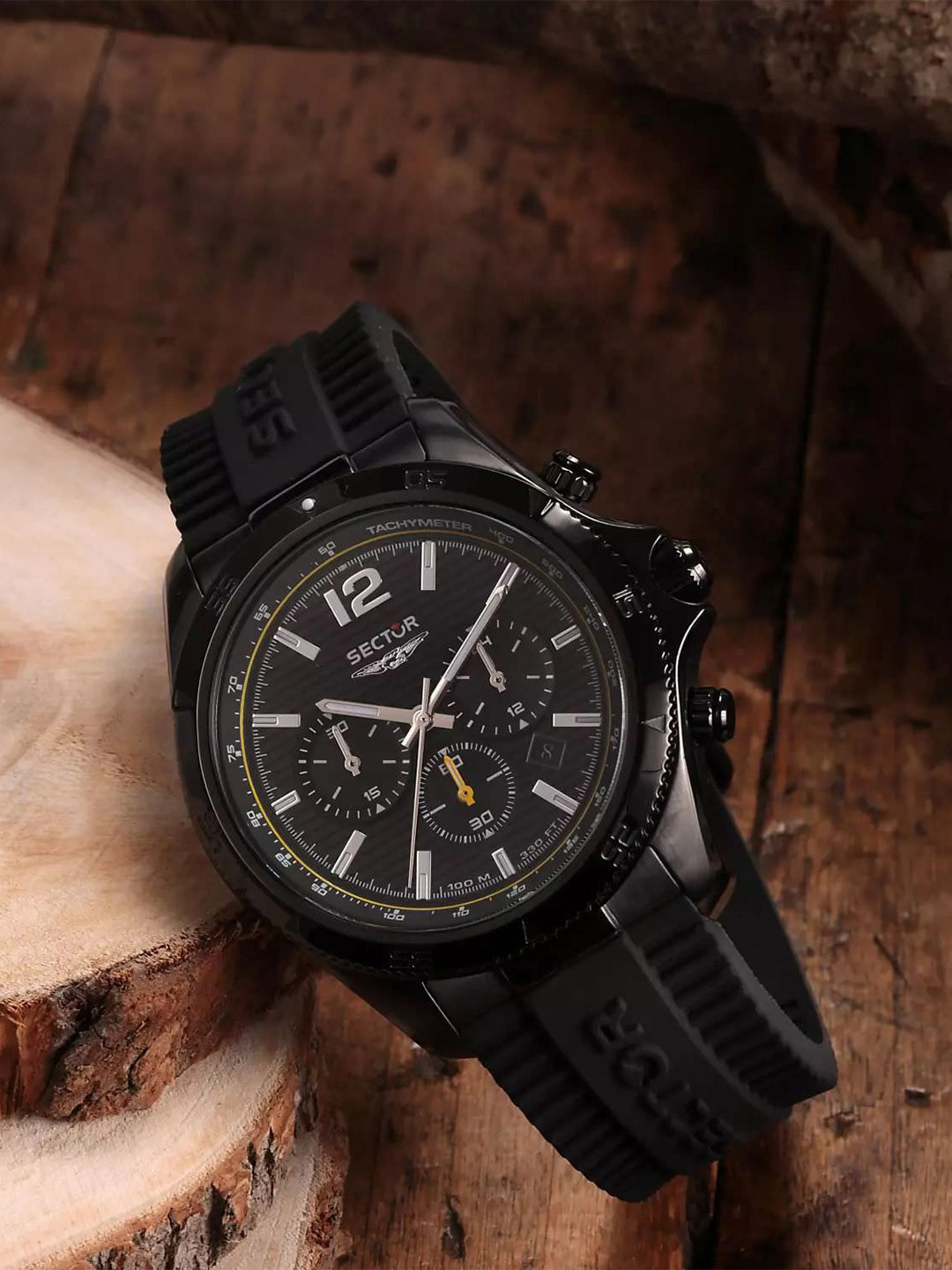 Buy Sector Men Textured Dial & Wrap Around Straps Digital Watch ...