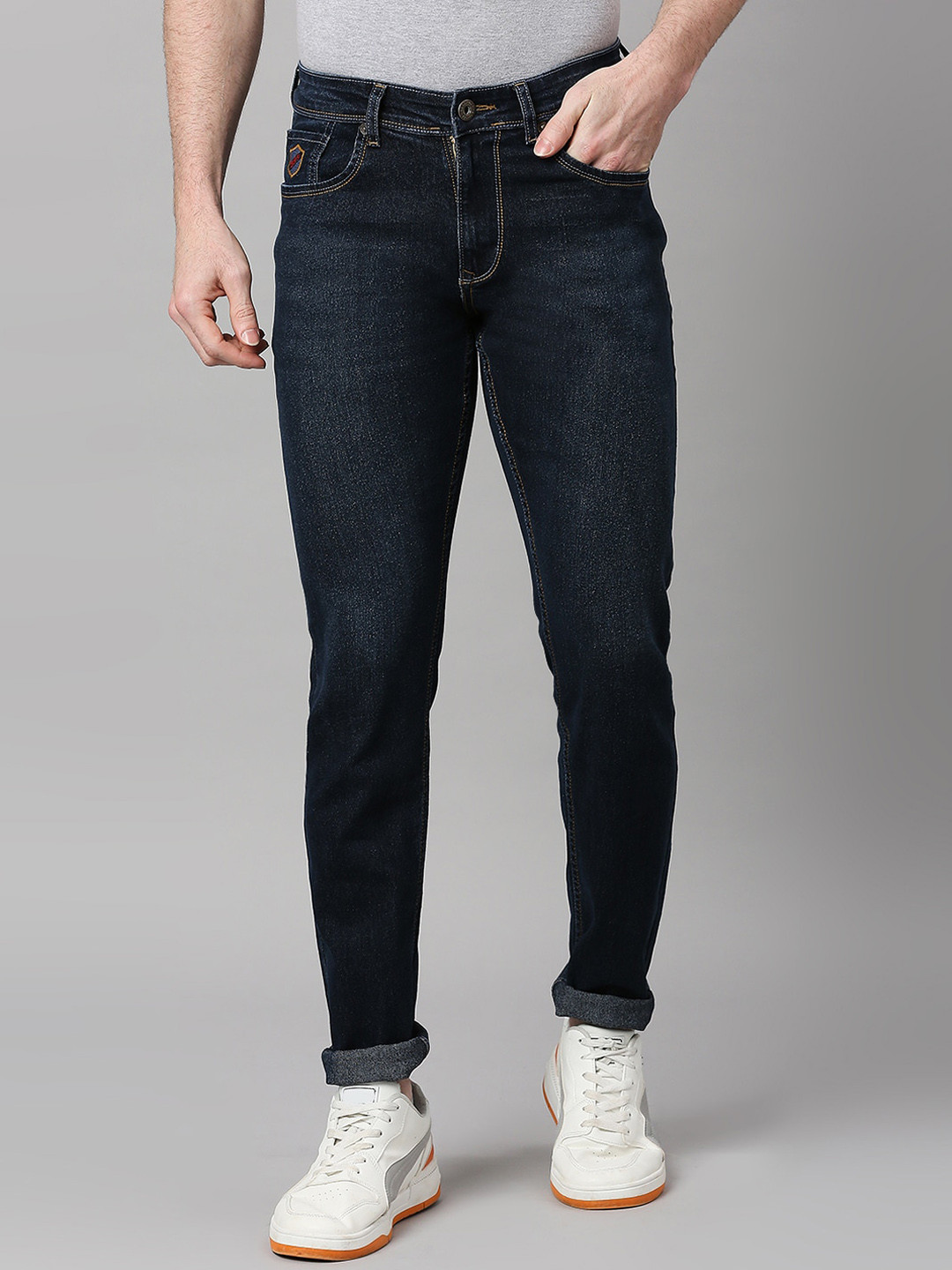 Buy HJ HASASI Men Slim Fit Low Distress Light Fade Stretchable Jeans ...