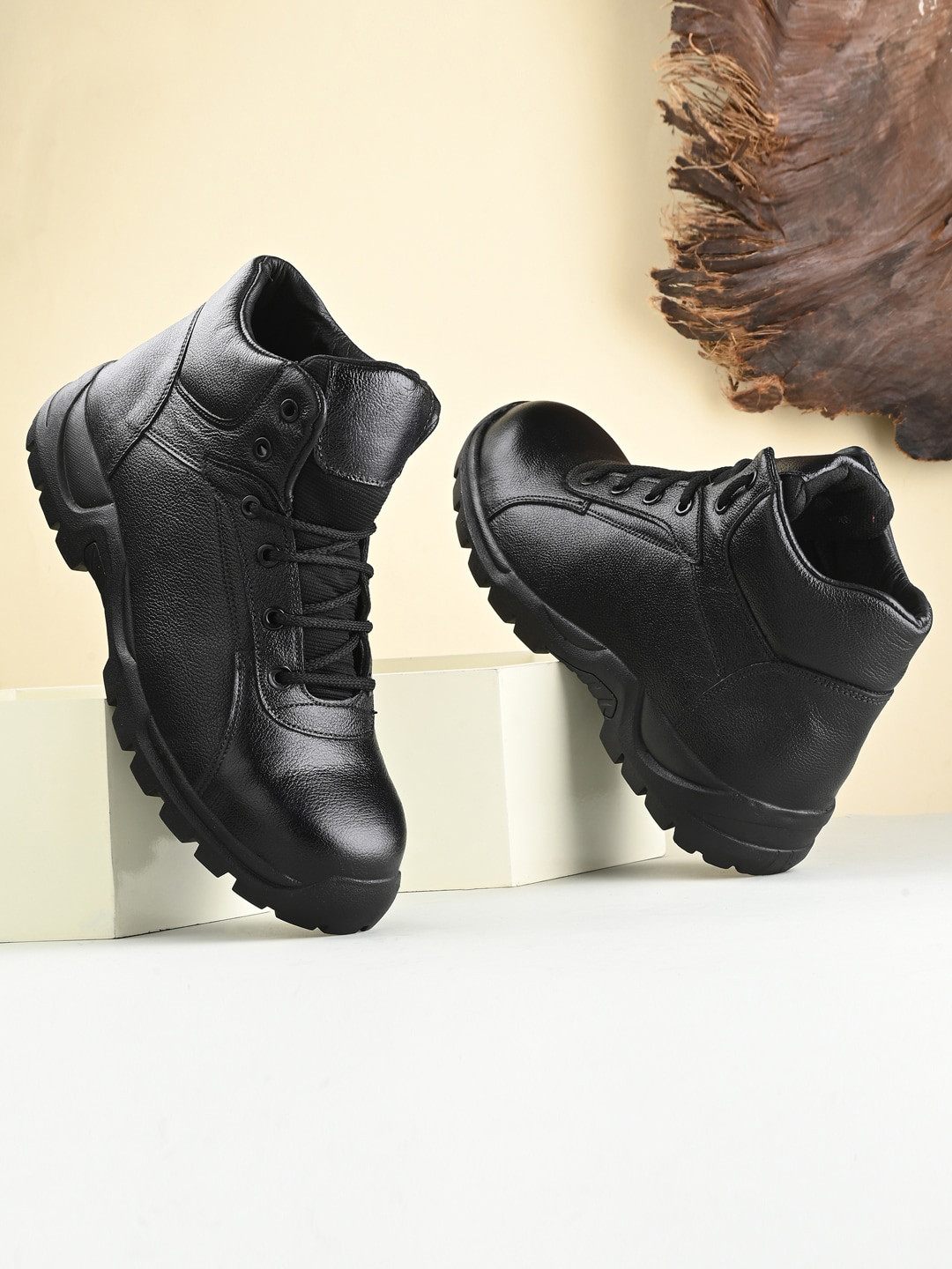 Buy Leo's Fitness Shoes Men Mid Top Leather Platform Heel Regular Boots ...