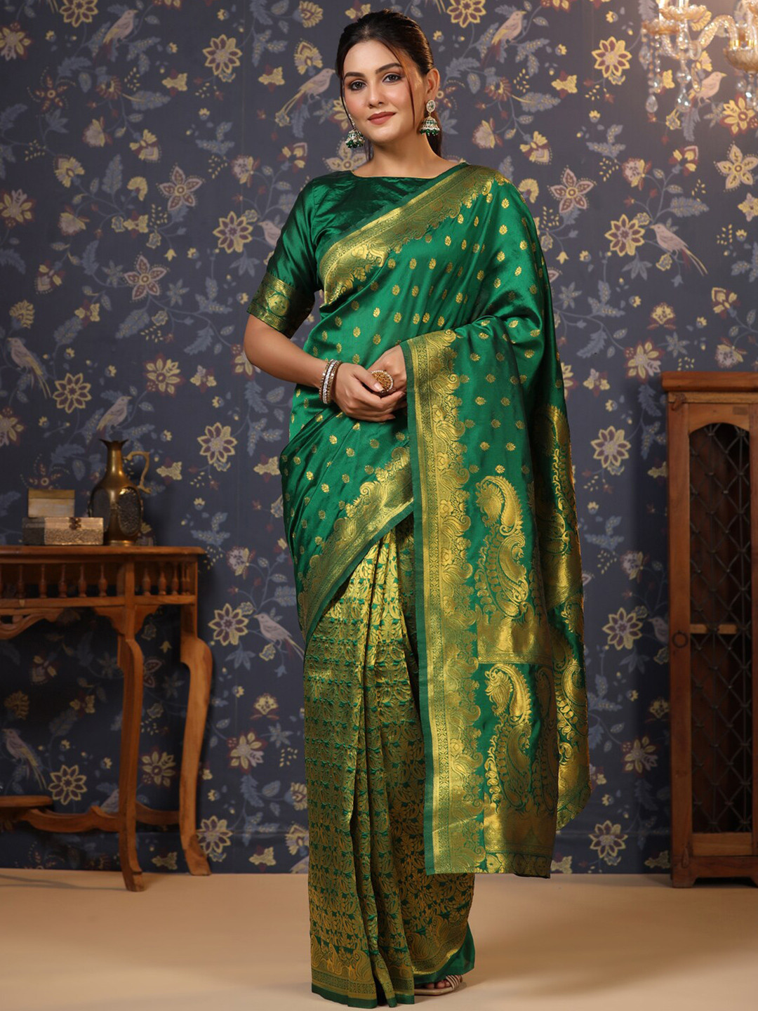 Buy House Of Pataudi Woven Design Pure Silk Banarasi Saree - Sarees for ...