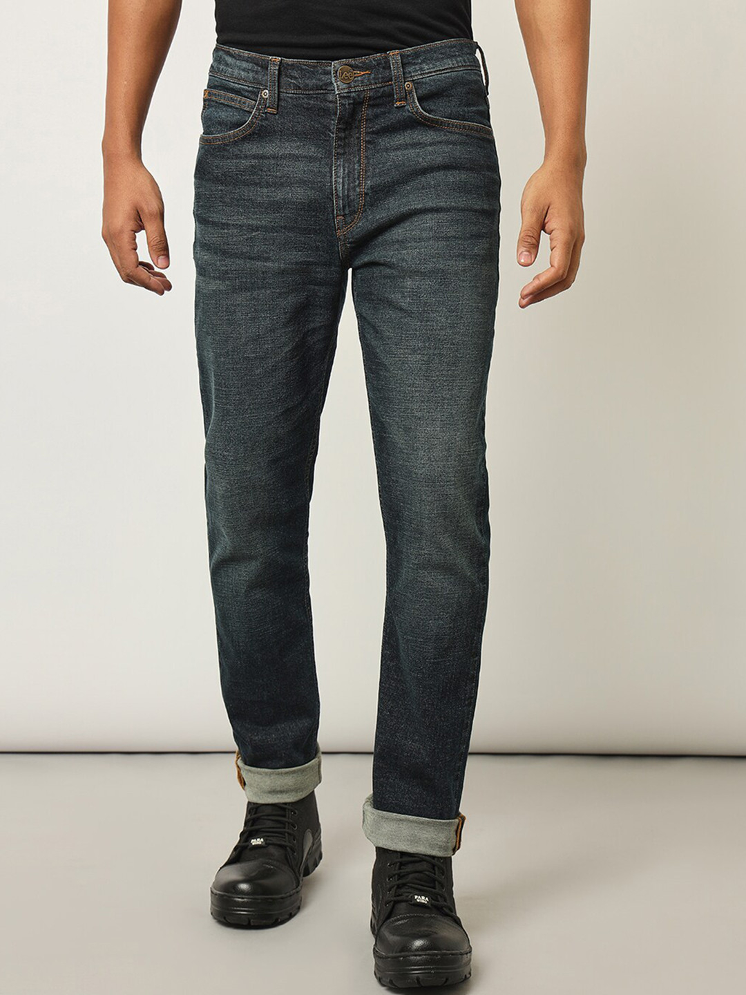 Buy Lee Men Rodeo Straight Fit Clean Look Light Fade Stretchable Jeans ...