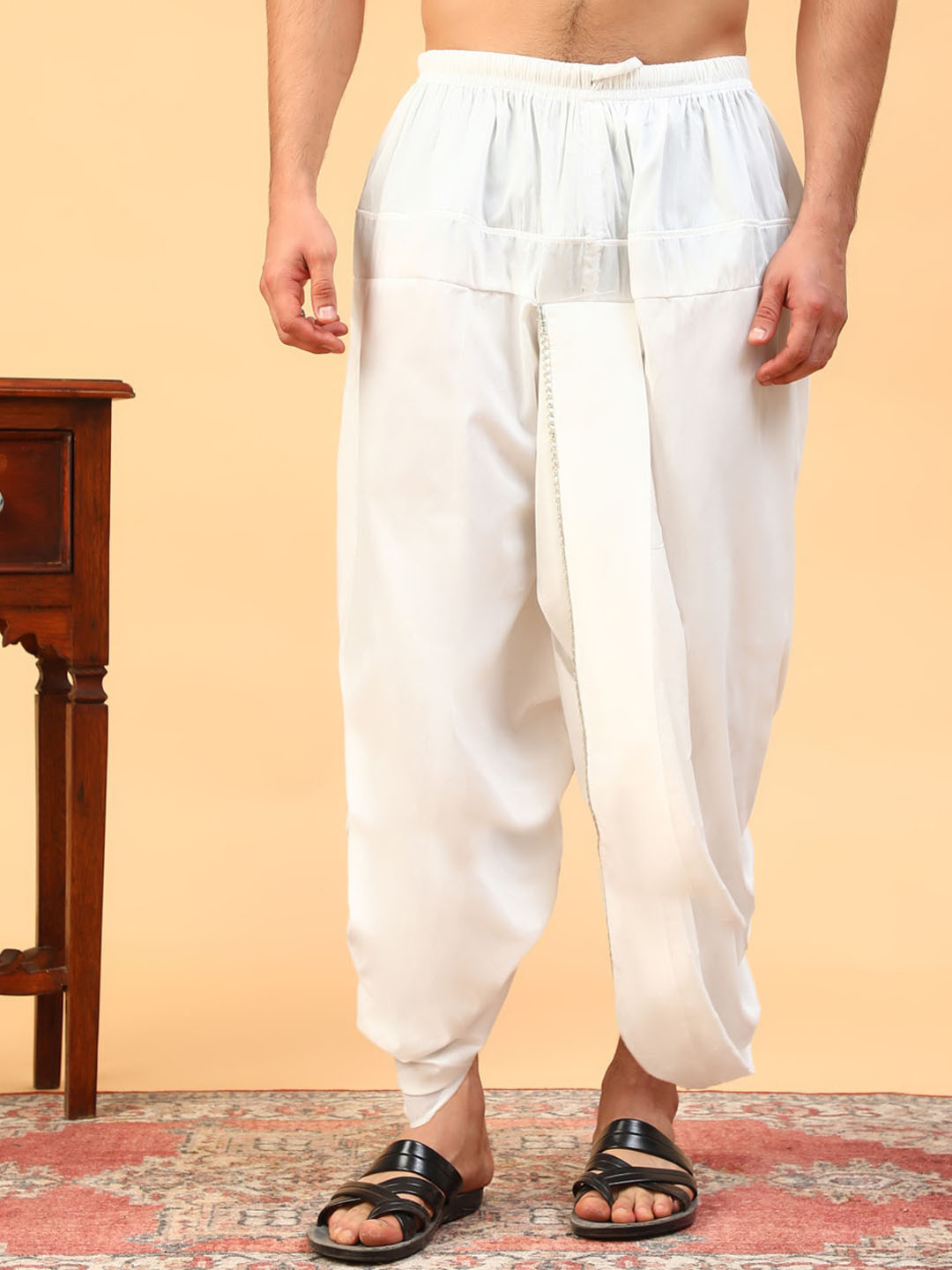 Buy TABARD Men Cotton Dhotis - Dhotis for Men 24470740 | Myntra