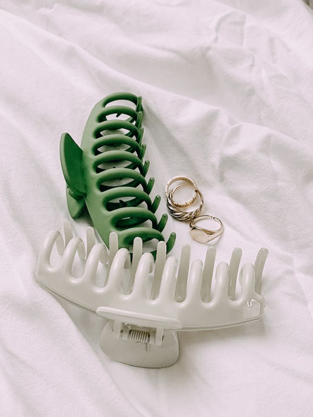Buy Krelin Set Of 2 Claw Clip Clutchers - Hair Accessory for Women ...