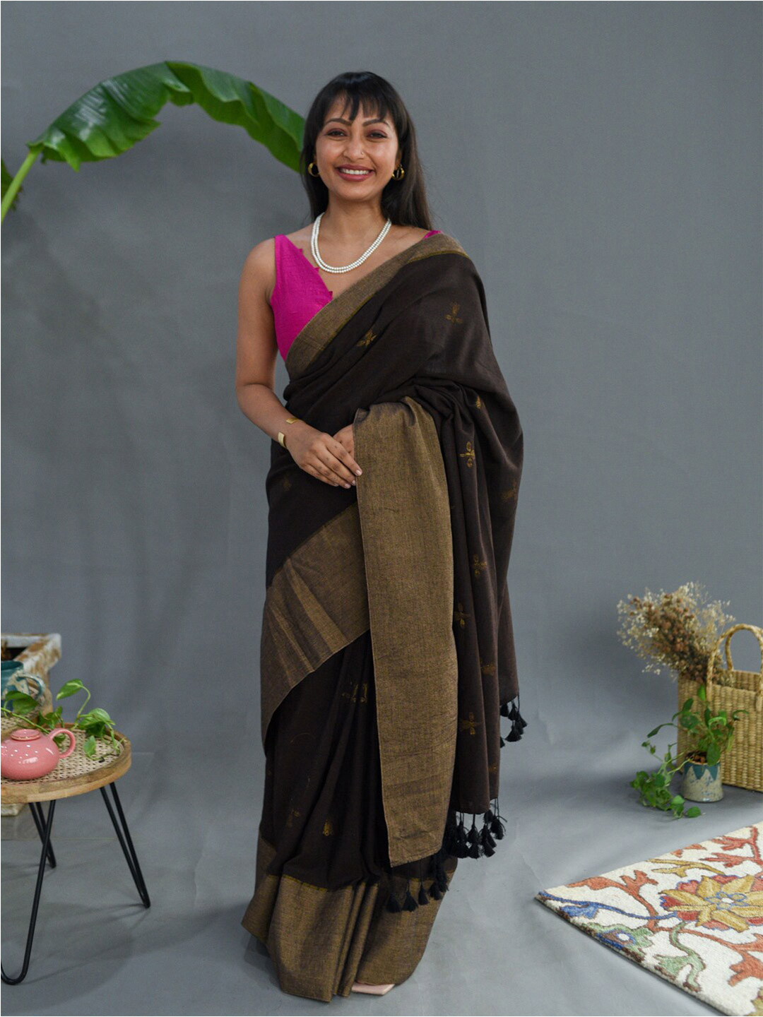 Buy Suta Brown Floral Woven Design Zari Pure Cotton Saree - Sarees for ...