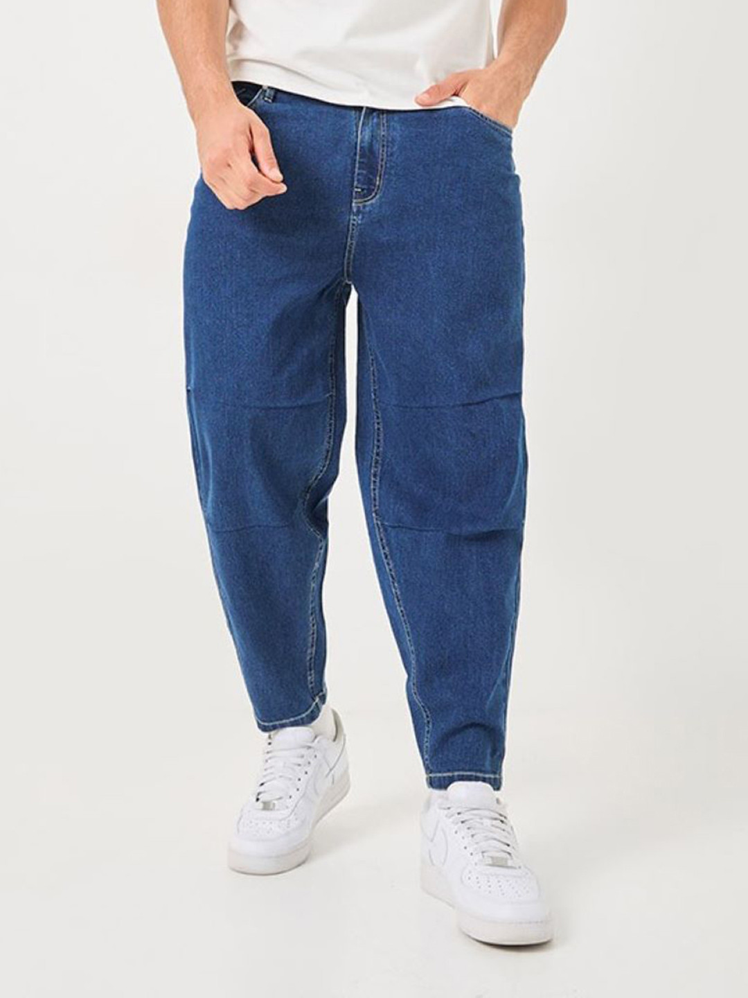 Buy Styli Men Cotton Stretch Balloon Fit Jeans - Jeans for Men 24505372 ...