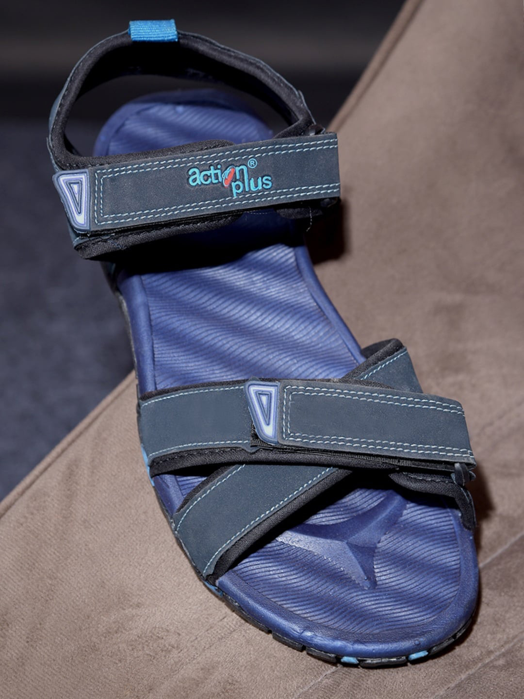 Buy Action Men Velcro Sports Sandals - Sandals for Men 24562918 | Myntra