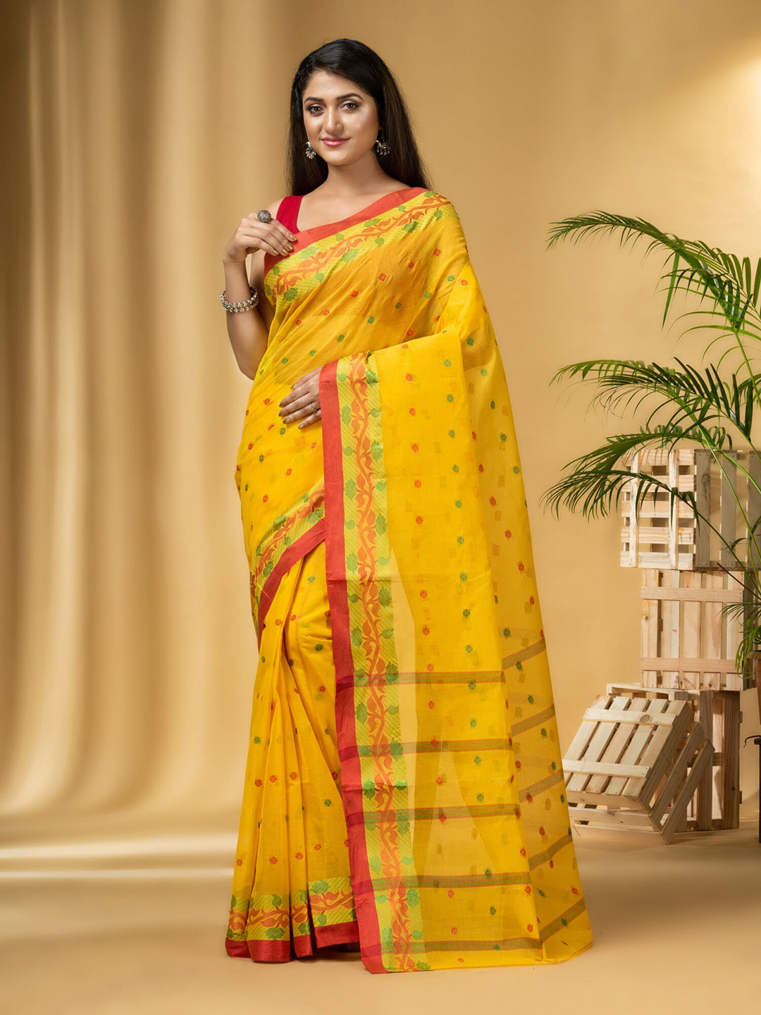 Buy DESH BIDESH Ethnic Motifs Woven Design Pure Cotton Taant Saree ...