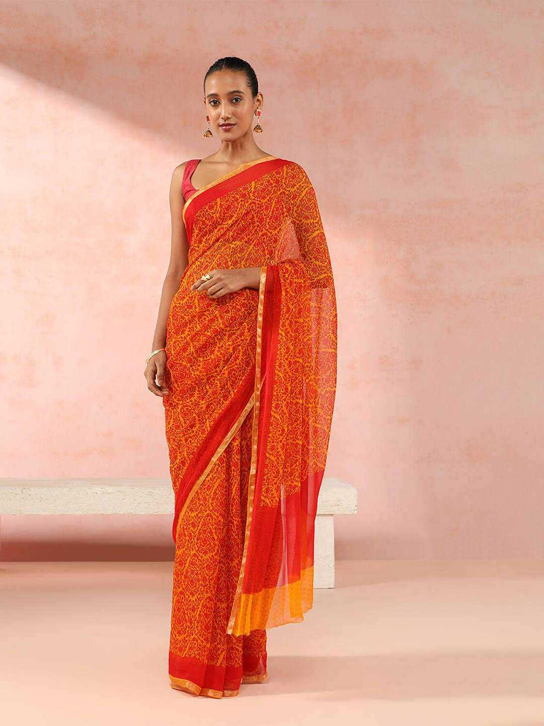 Buy Taneira Floral Zari Saree - Sarees for Women 24641642 | Myntra