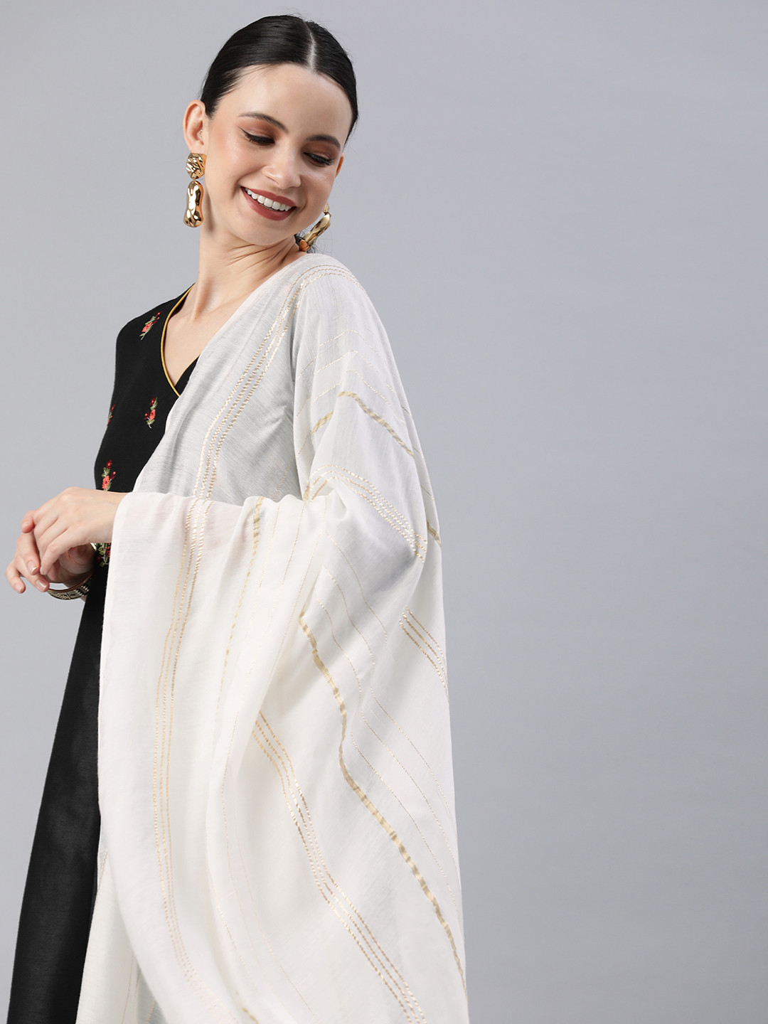 Buy Rani Saahiba Woven Design Striped Dupatta With Zari - Dupatta for ...