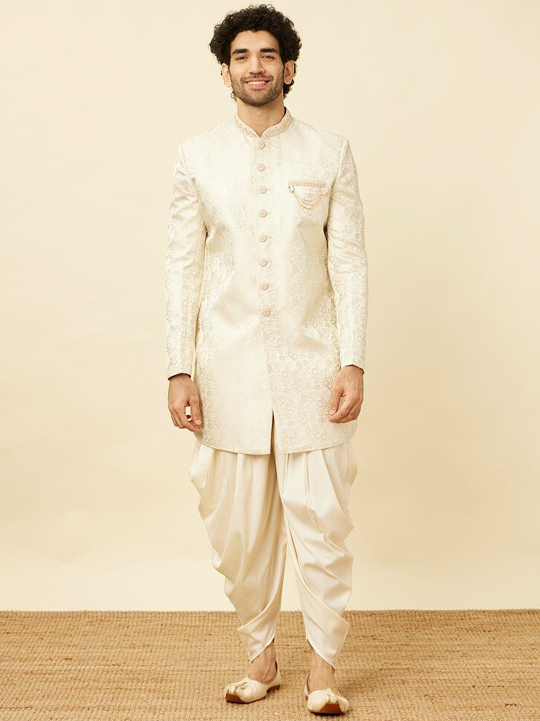 Buy Manyavar Self Design Sherwani Set - Sherwani for Men 24659352 | Myntra