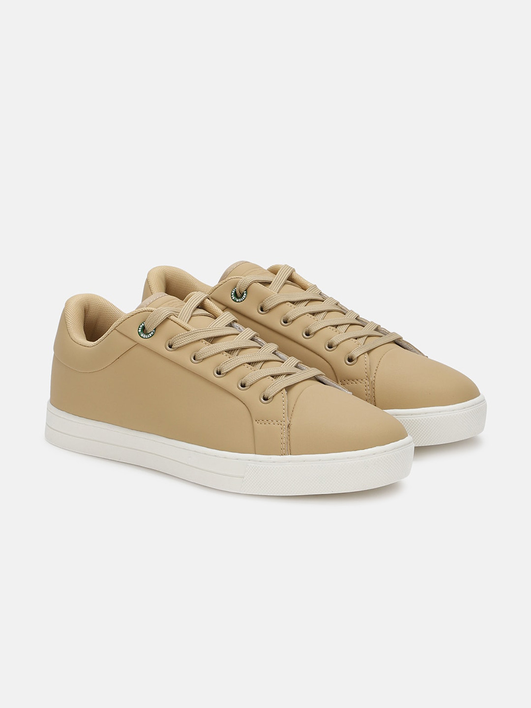 Buy United Colors Of Benetton Men Contrast Sole Lace Up Sneakers ...