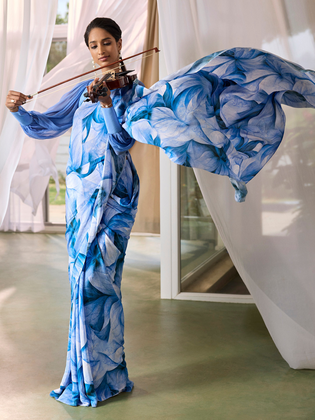 Buy Navyasa By Liva Floral Printed Liva Saree - Sarees for Women ...