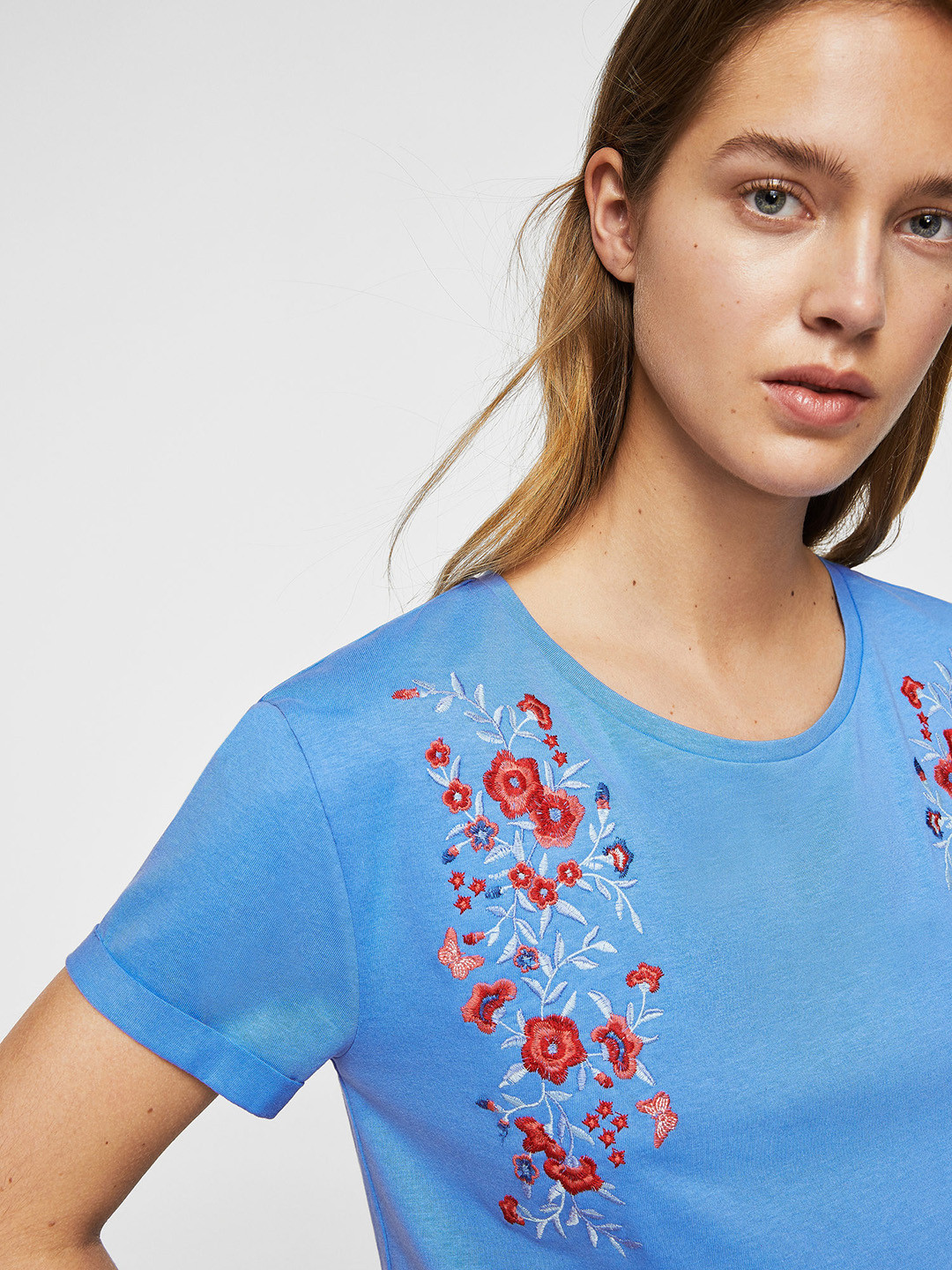 Buy MANGO Women Blue Embroidered Detail Round Neck Boxy T Shirt ...